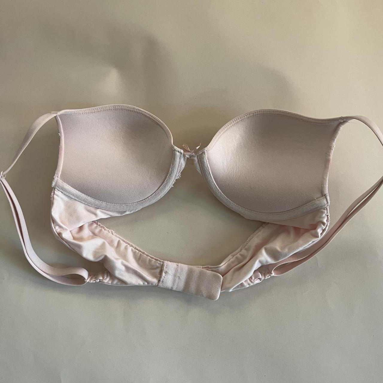 Victoria’s Secret- 32B Push-up Bra’s Comes with 2-... - Depop