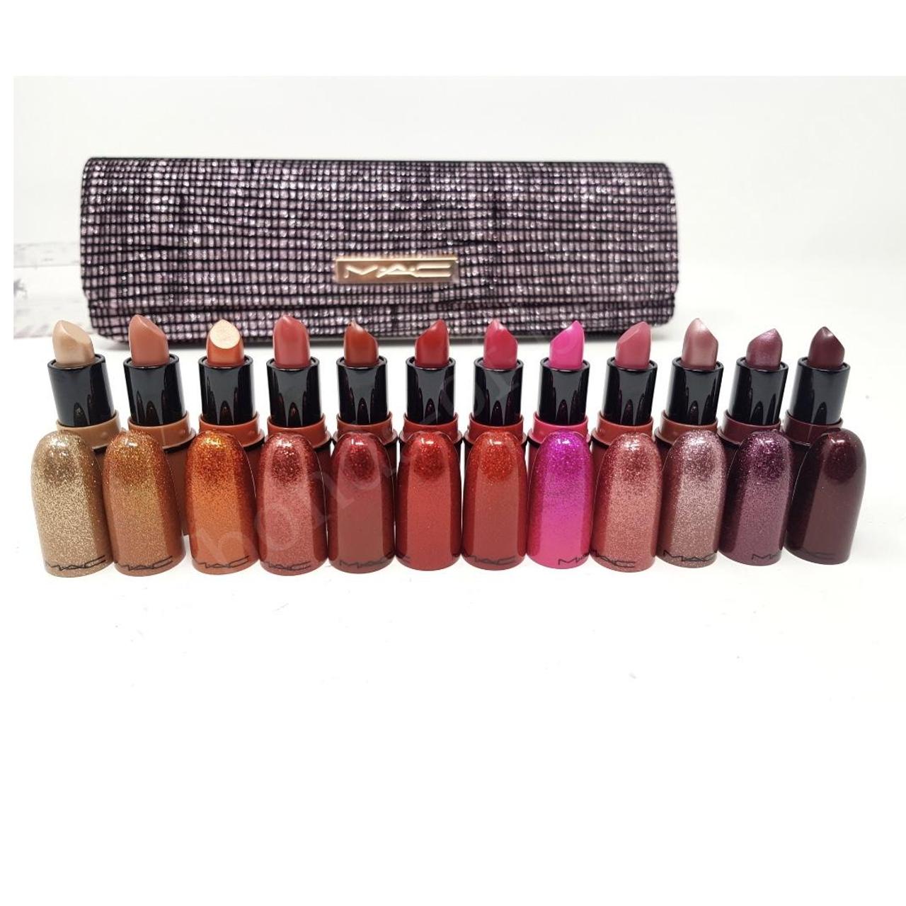 MAC Taste of Stardom Mini Lipstick Kit Starring You... - Depop