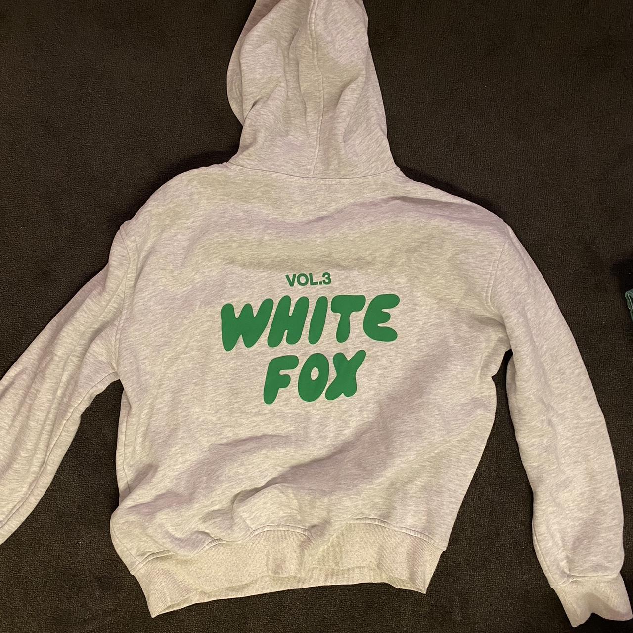 s/m white fox hoodie - Depop