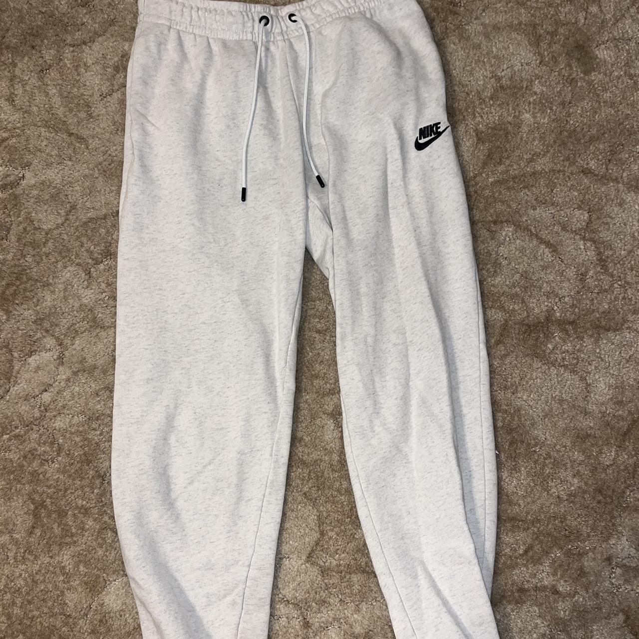 grey nike sweatpants - Depop