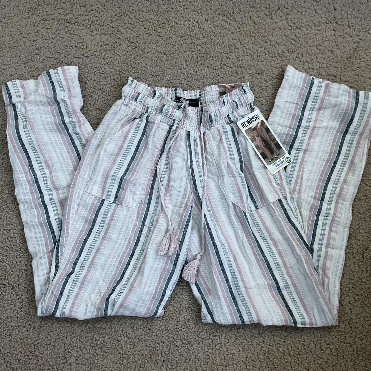 Rewash cute beachy pants!! Never worn and knew with... - Depop