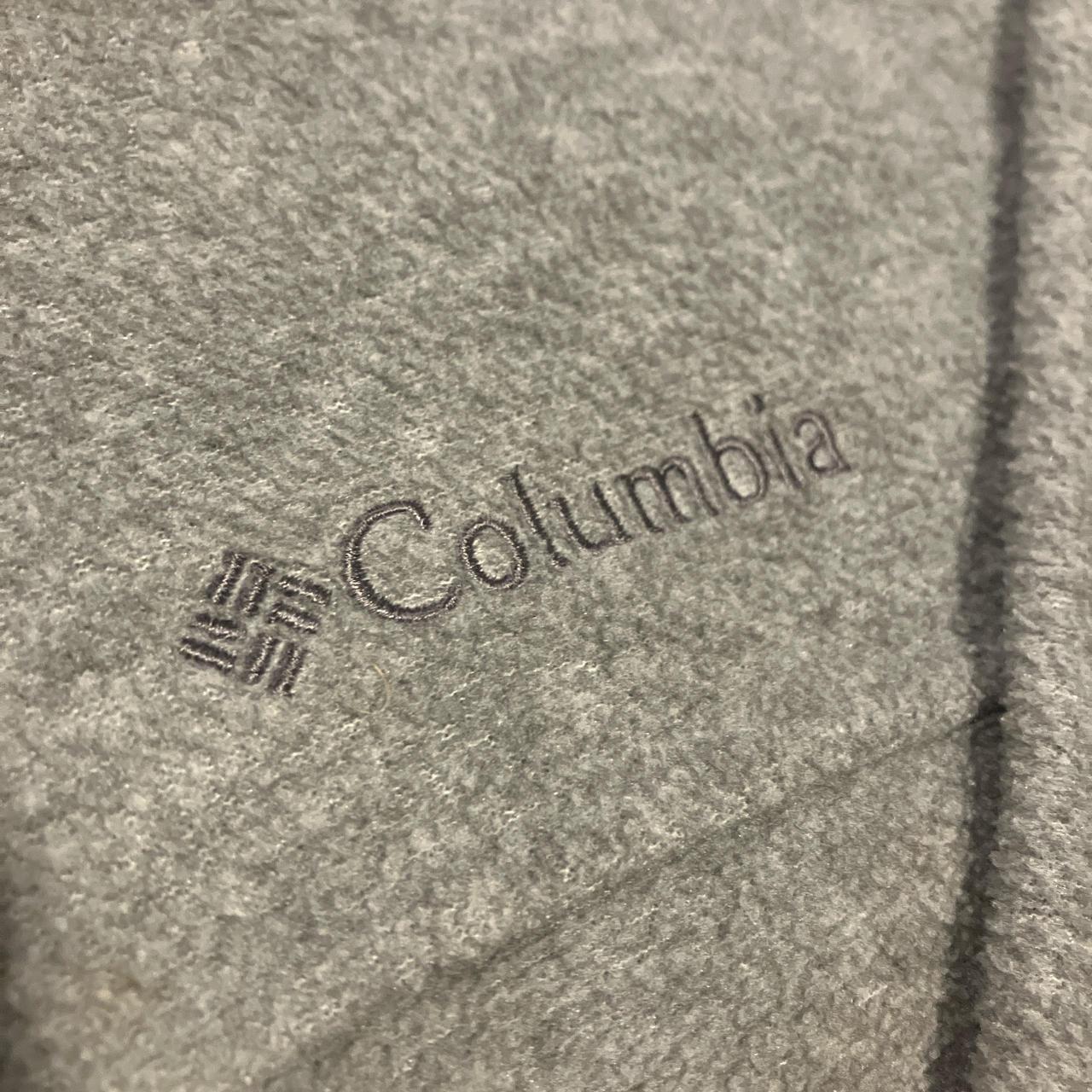 Grey Columbia fleece jacket Size: Large Pull cord... - Depop