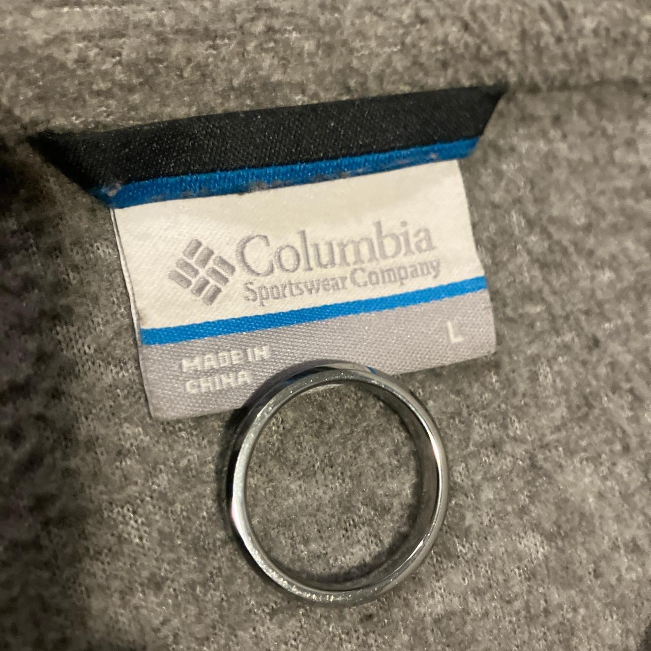 Grey Columbia fleece jacket Size: Large Pull cord... - Depop