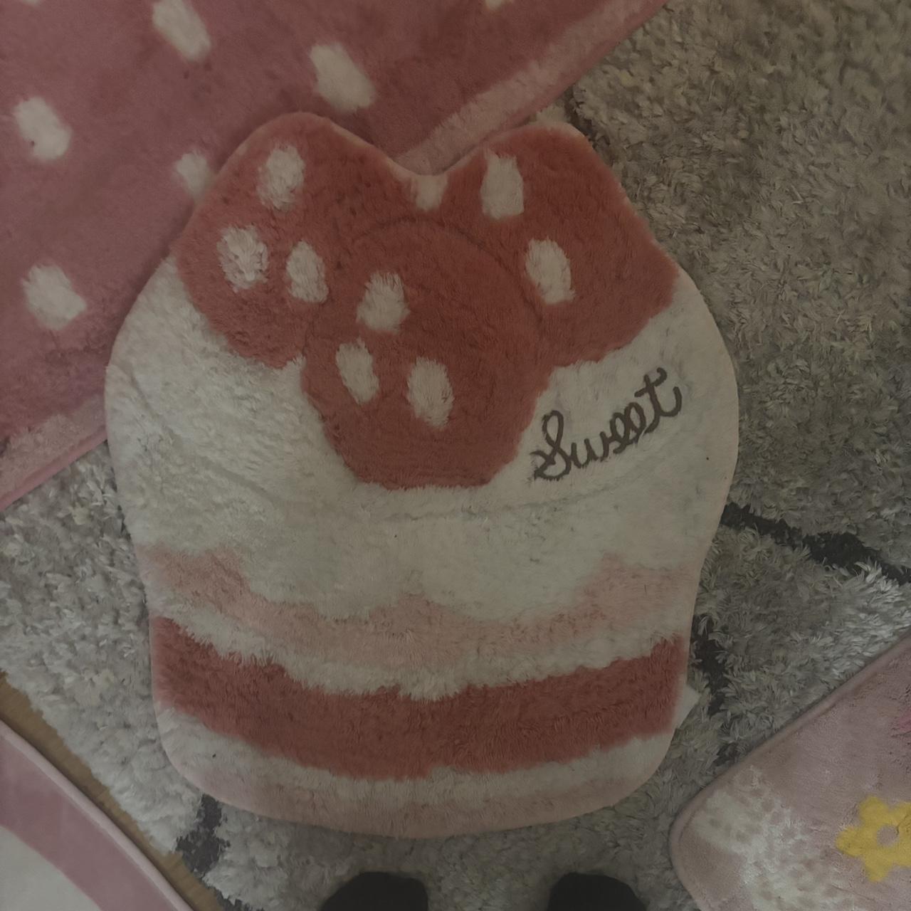 rare mother garden sweet cake rug instant buys on... - Depop