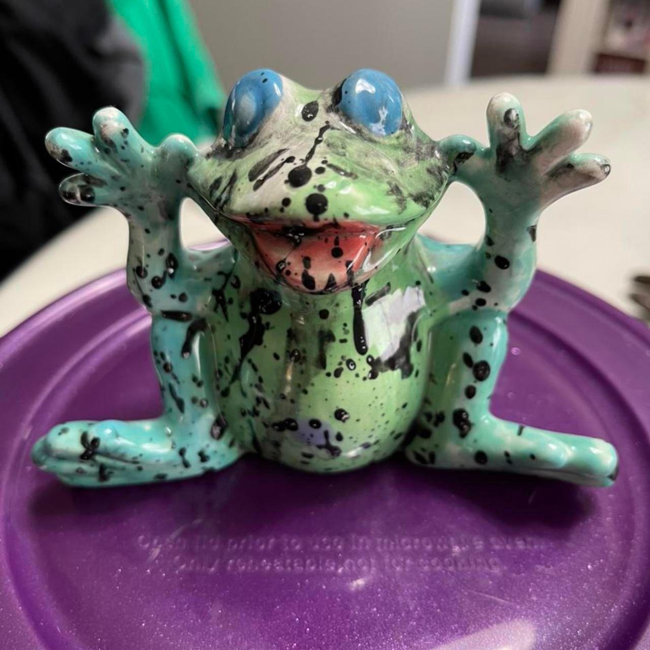Handmade Glazed Frog. Happy little fella - Depop