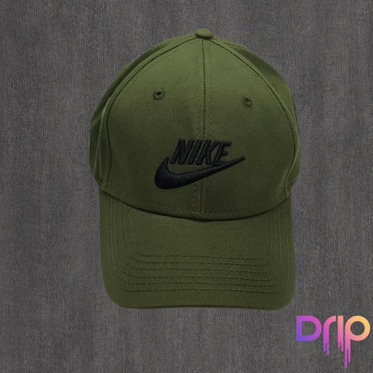 Men’s/Women’s Modern Nike Khaki & Black Hat🧢 •... - Depop