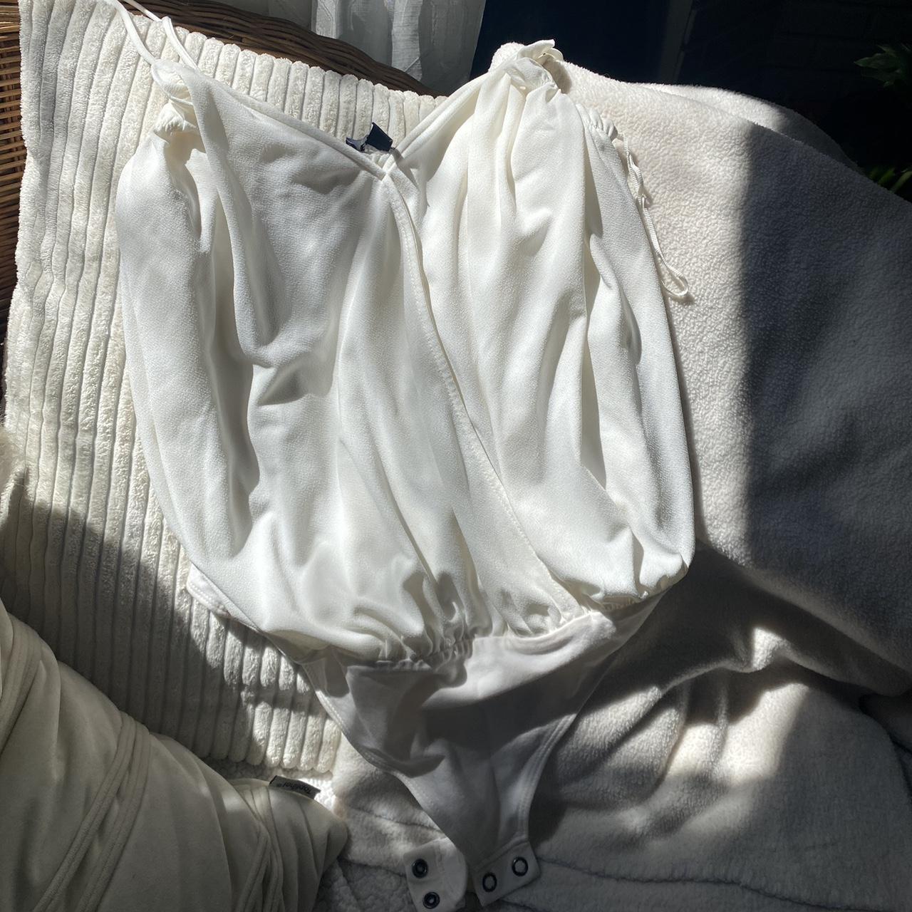 Express body suit - white/ cream - Depop