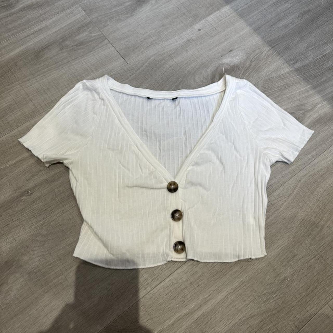 White Crop Top 🌸size Medium 🌸worn Once Excellent Depop
