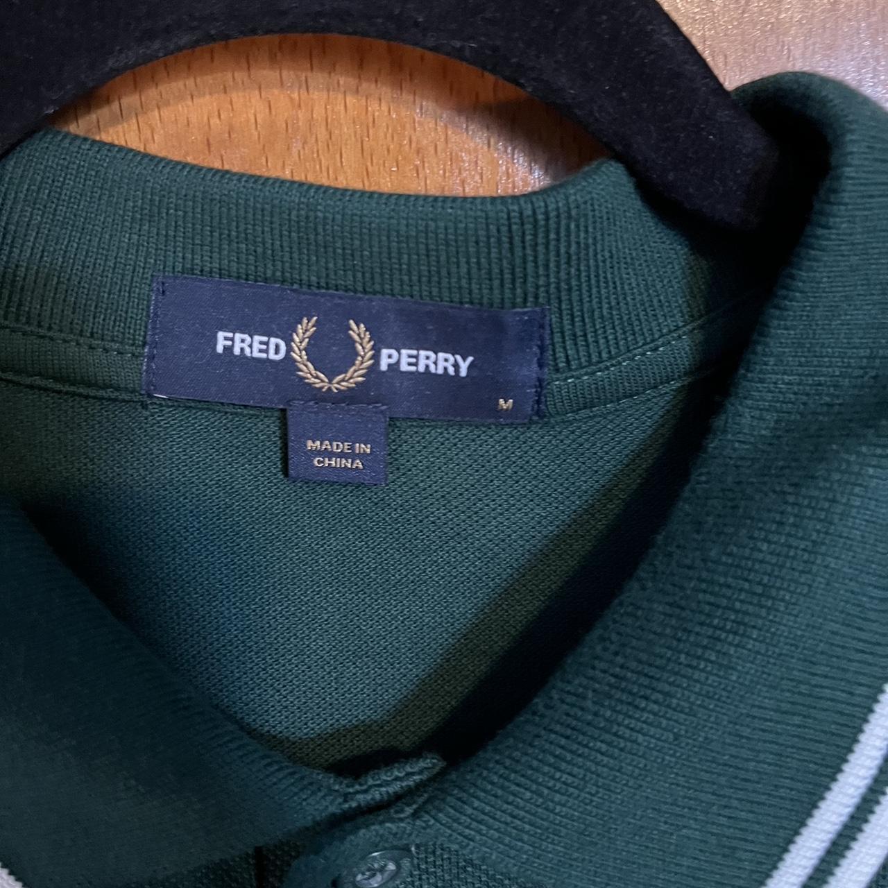 Fred Perry polo us sizing M Forest green worn very... - Depop