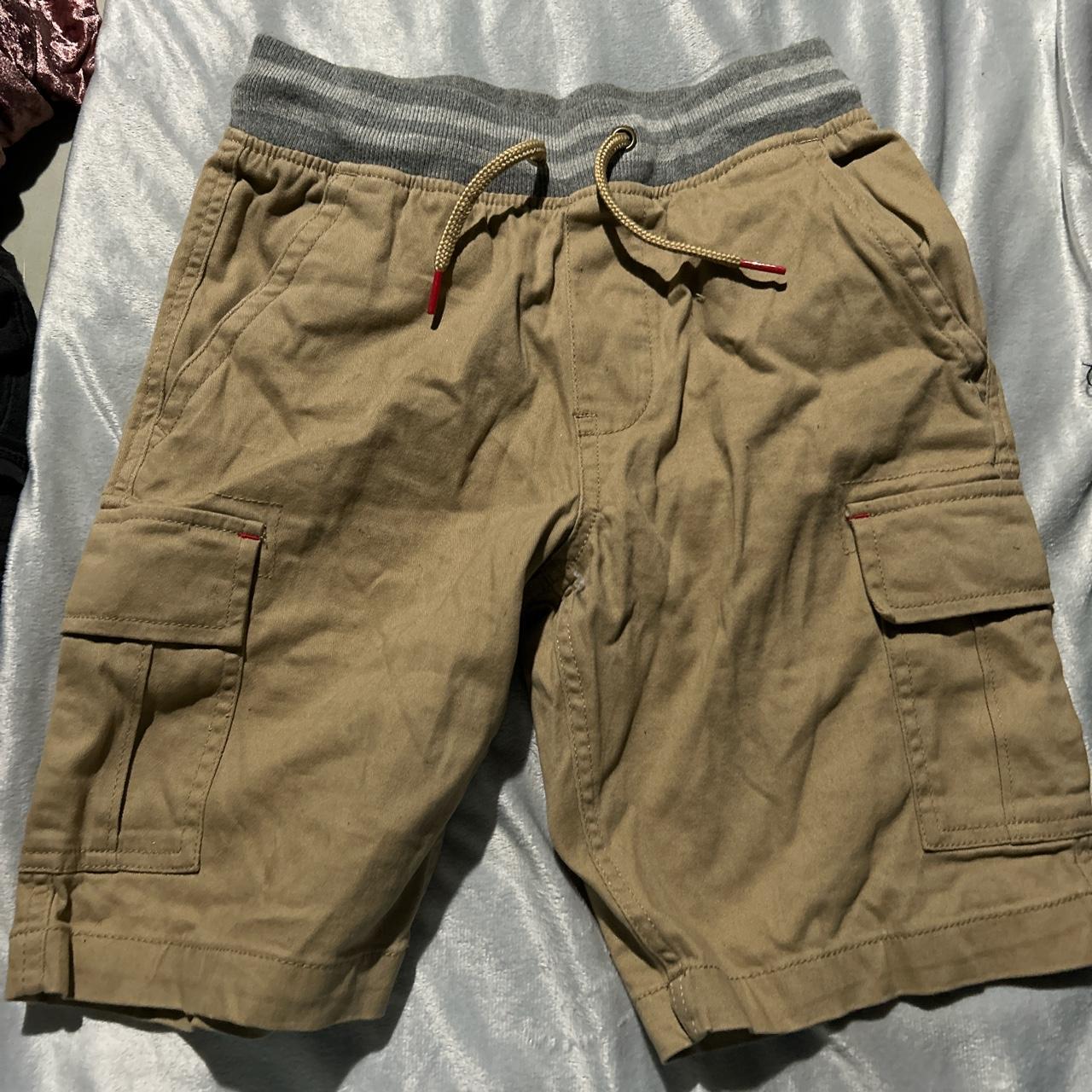 Kids size 10/12 shorts Going back to college so I... - Depop
