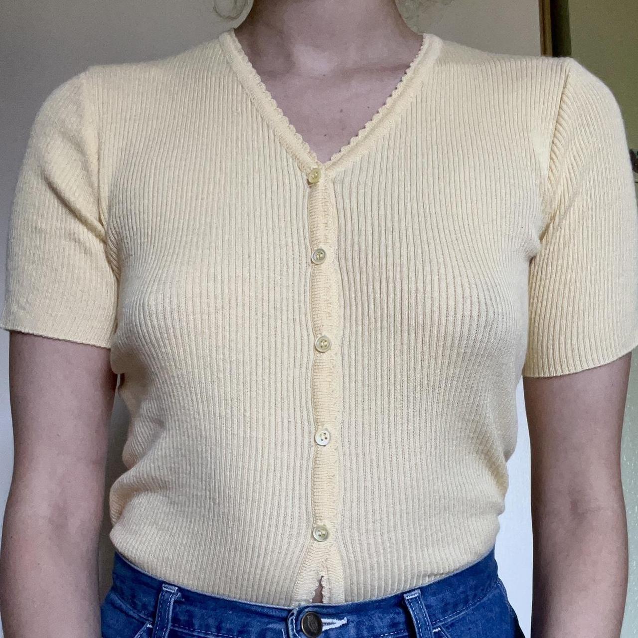 Thrifted Soft yellow knit top with scalloped edges •... - Depop