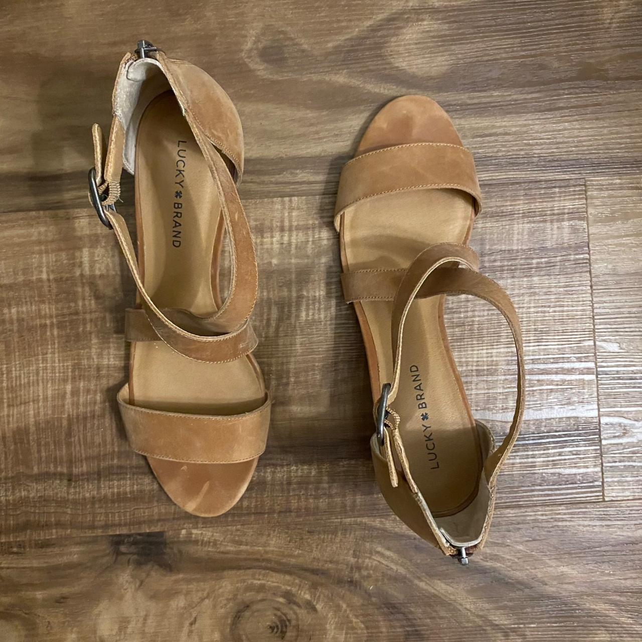 Lucky Brand Jenley Wedge Sandal Dark Camel Sz... - Depop