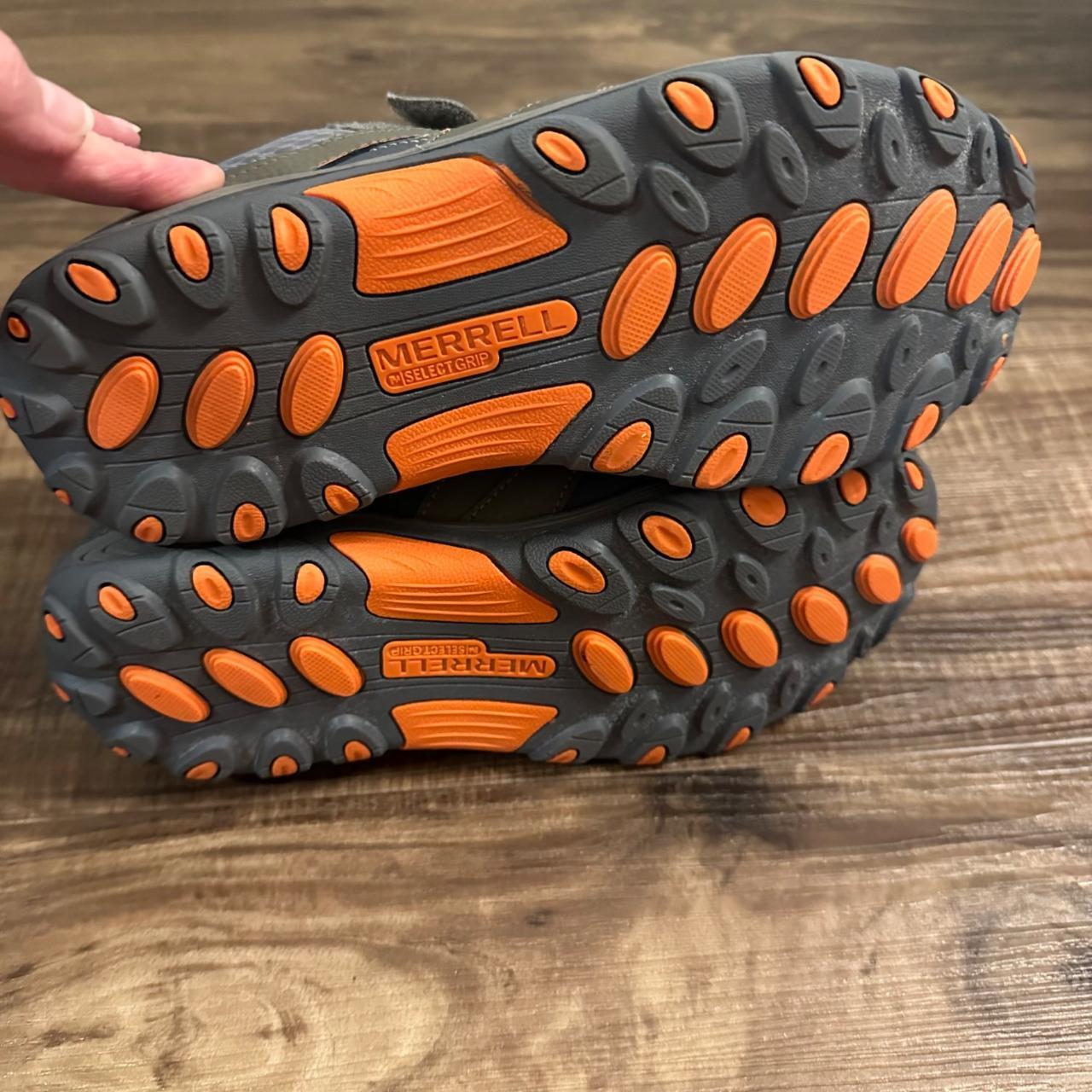 Merrell Trail Chaser Big Kid Shoe Gray and Orange Sz... - Depop