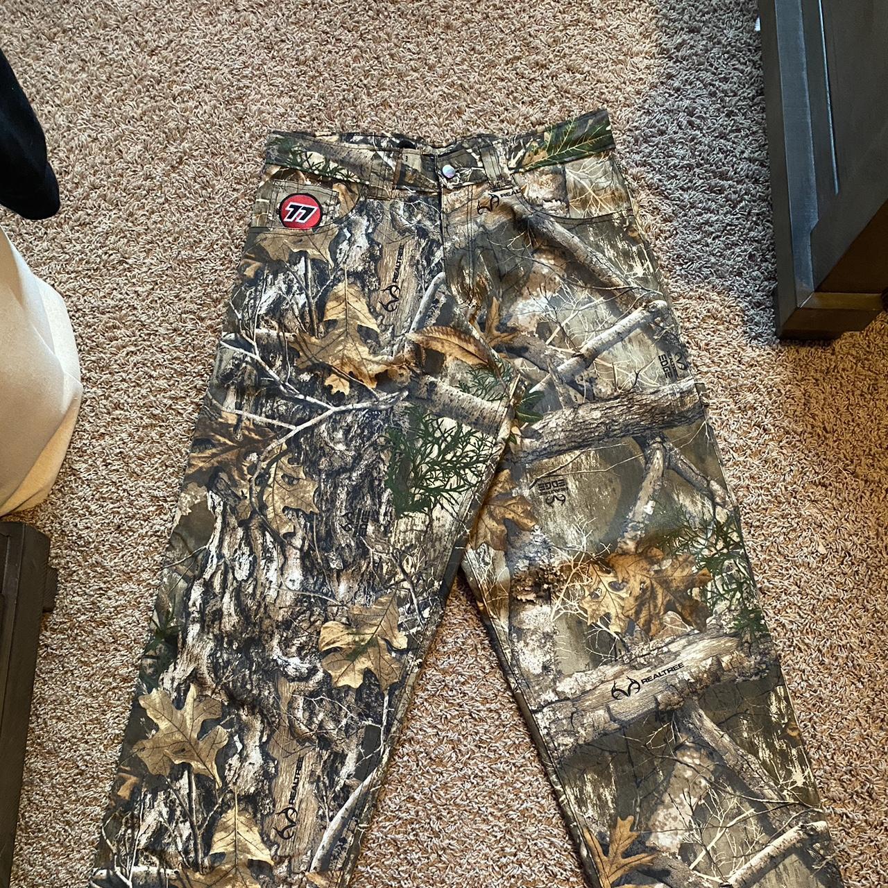 77 denim camo realtree pants brand new never worn... - Depop