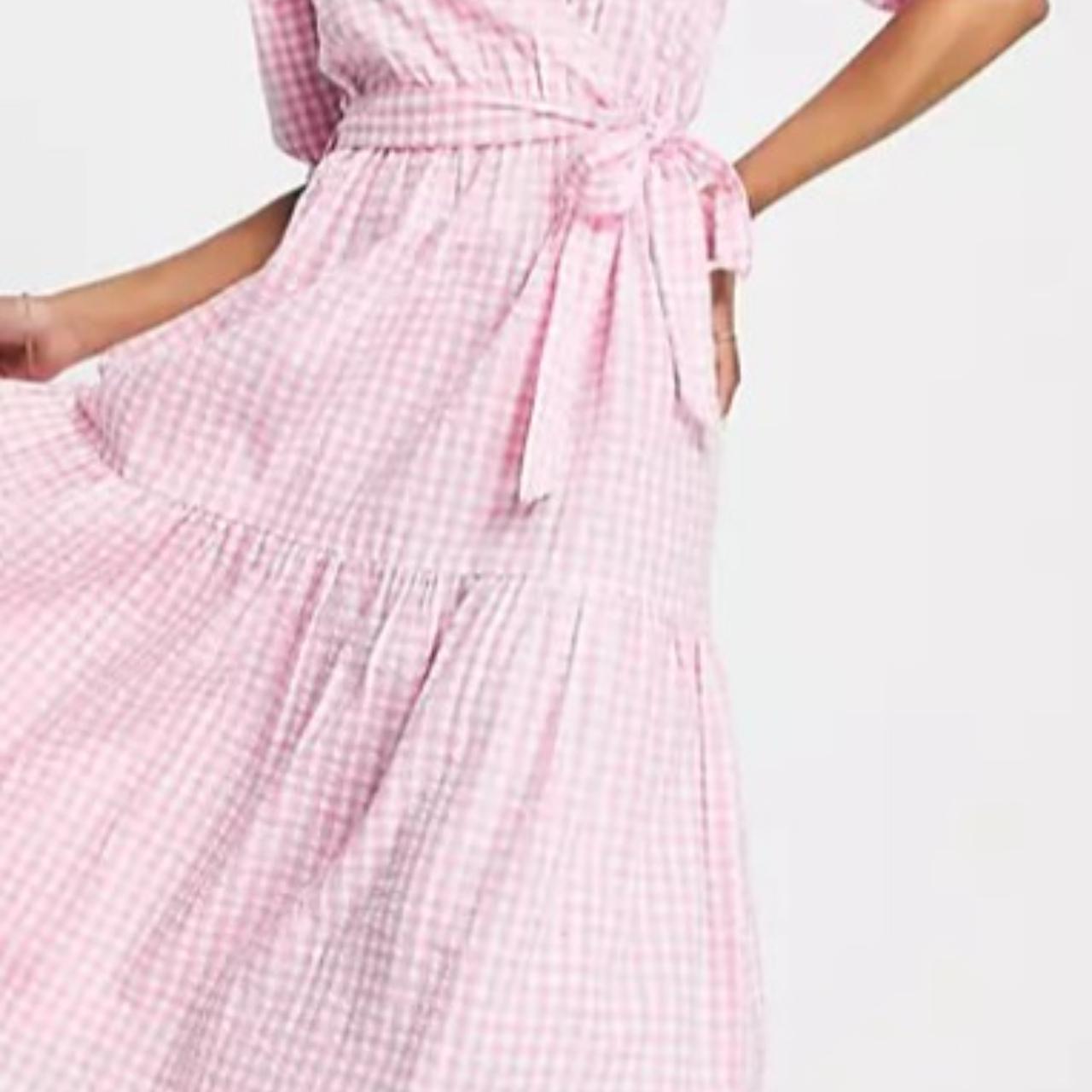 Influence puff sleeve tiered midi dress in pink... - Depop