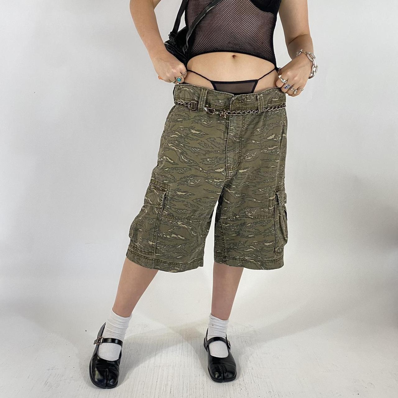 American Rag Cie Women's Green and Brown Shorts | Depop