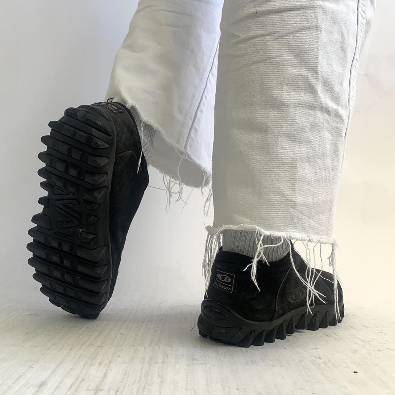 Salomon Men's Black Trainers | Depop