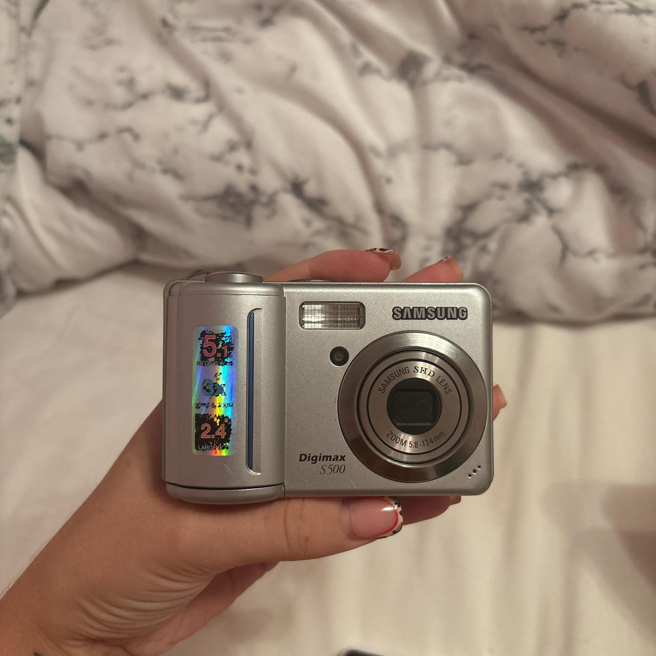 samsung digimax s500 5.1, fully working camera comes... - Depop