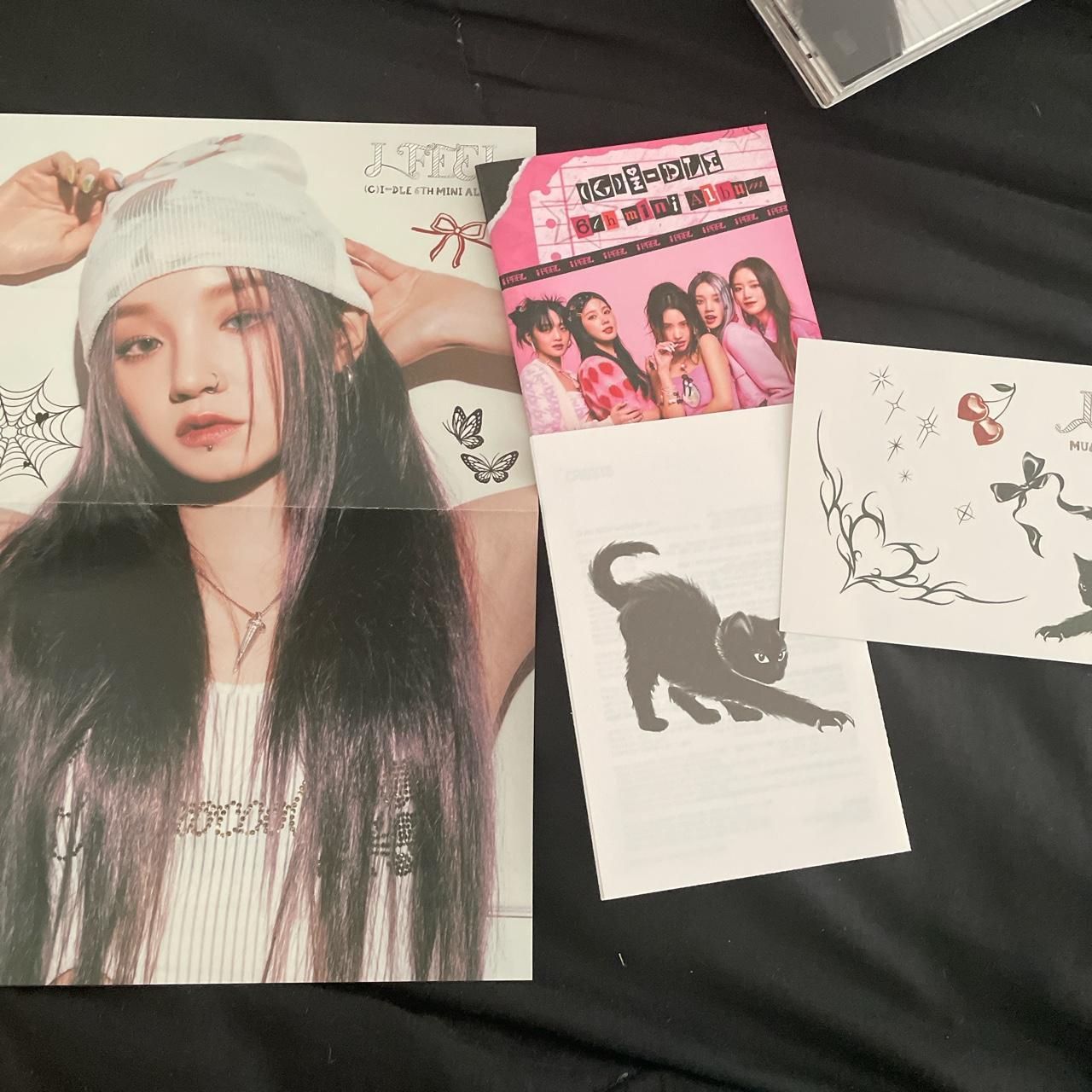 (G)I-DLE I FEEL Album (CAT Ver.) Comes with... - Depop