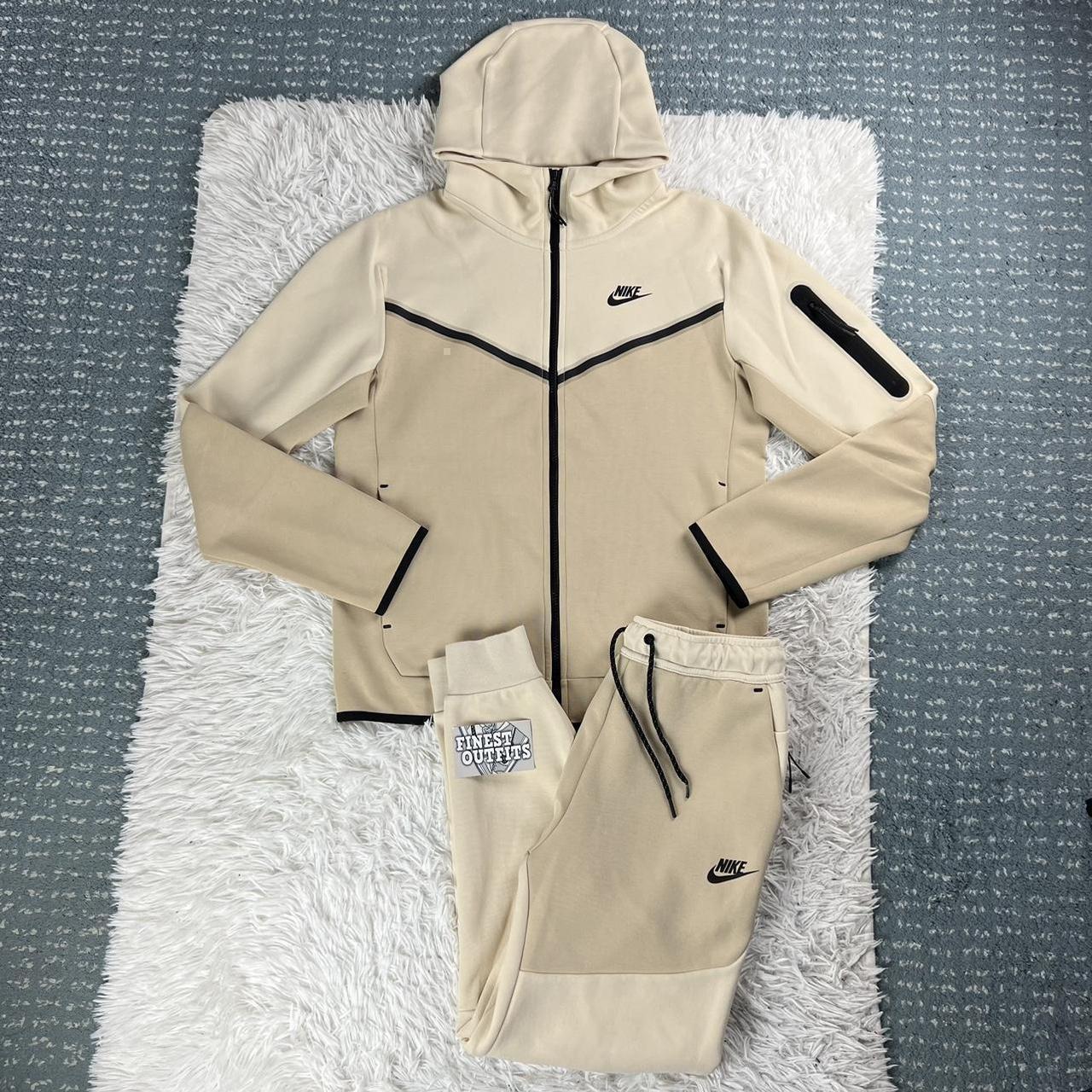 ‼️NEXT DAY DELIVERY‼️ 31 - Nike tech fleece Beach... - Depop