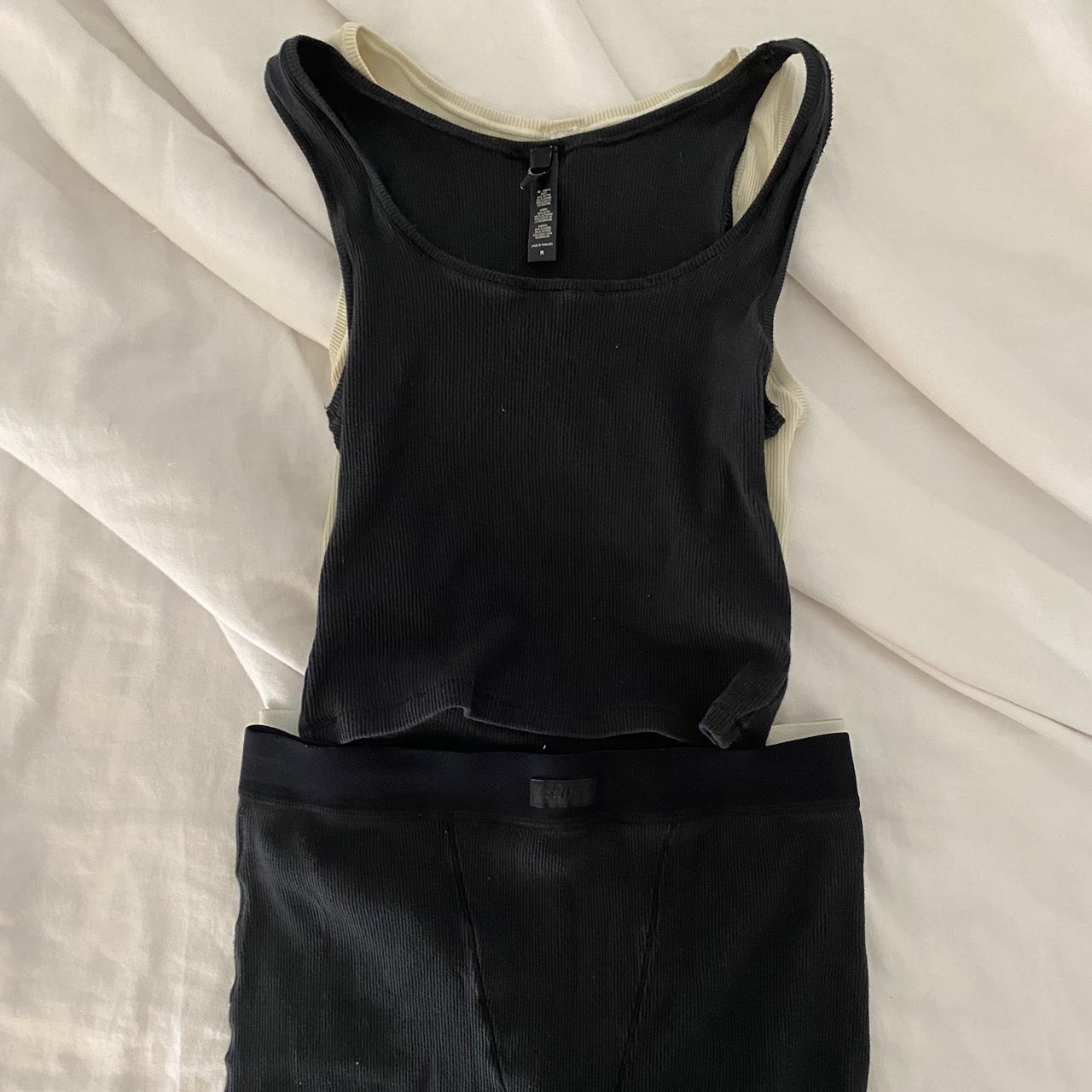 Skims Women's Black Vest | Depop