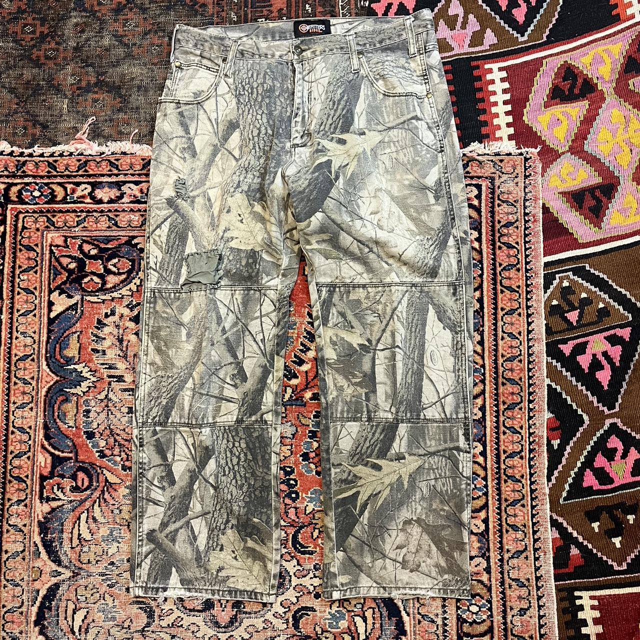 Vintage realtree double knee denim jeans in great... - Depop