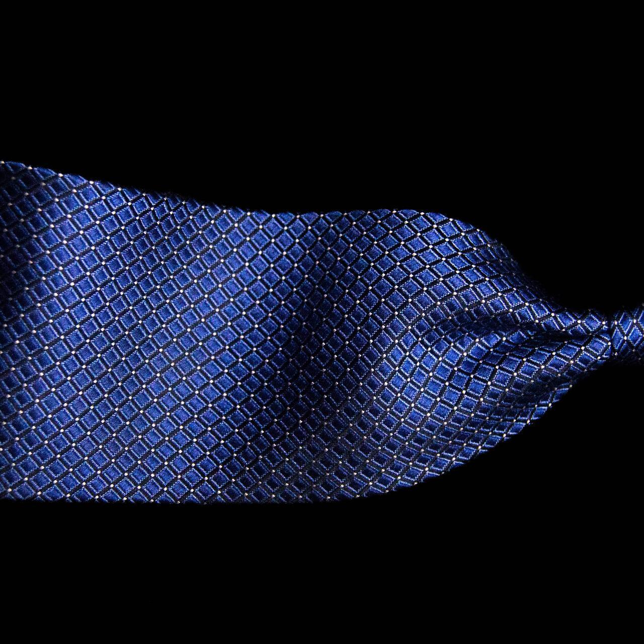 CHAPS RALPH LAUREN - Men's Blue Diamond 100% Silk... - Depop