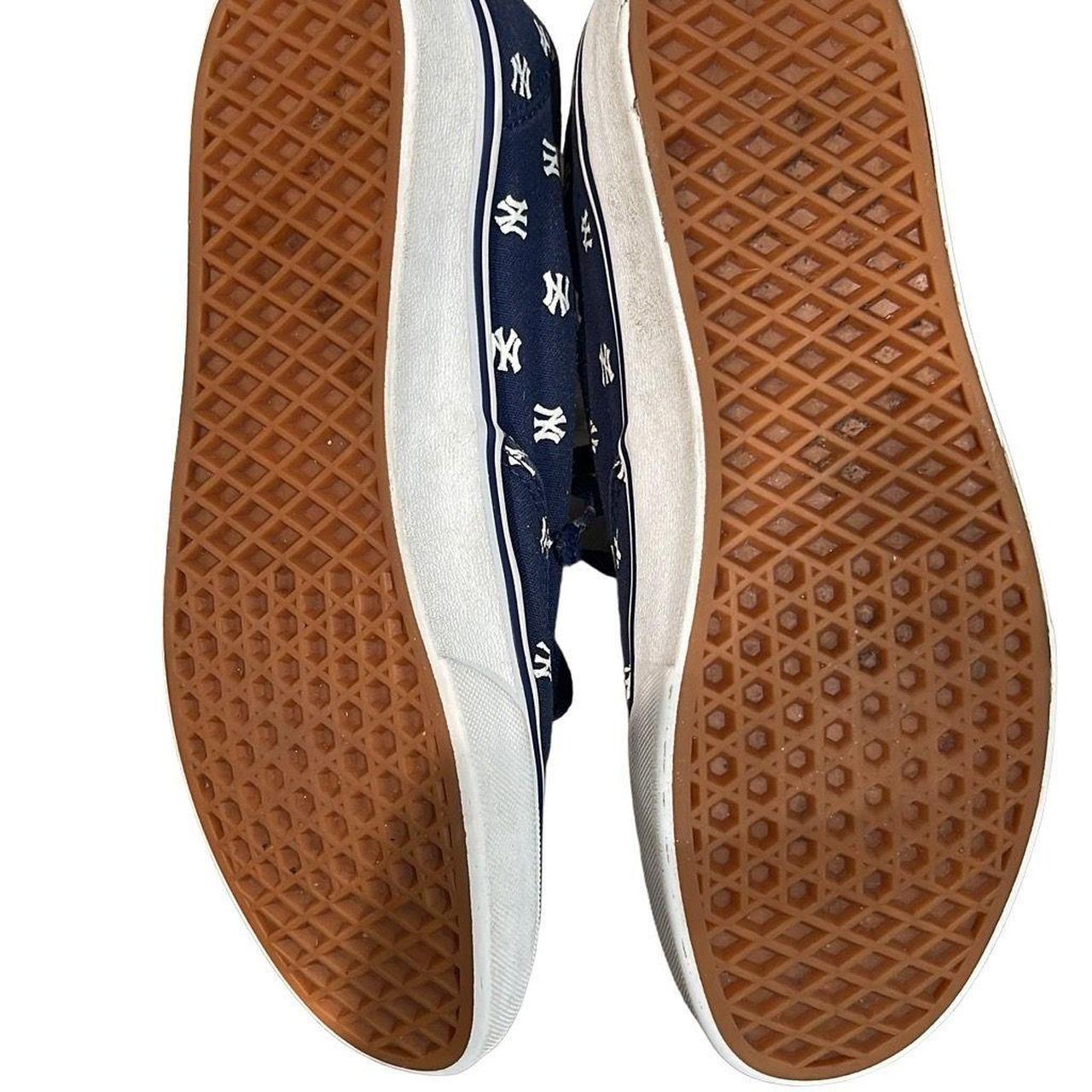 VANS MLB New York Yankees Sneakers Skate Shoes Mens... - Depop