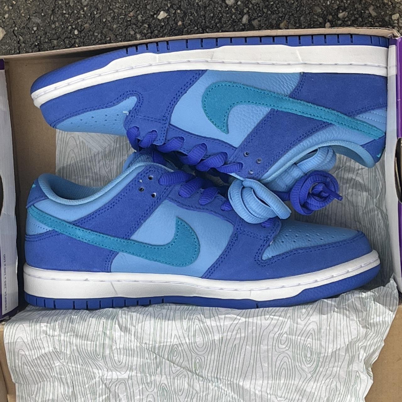 Dunk lows sb blue raspberry, never worn comes with... - Depop