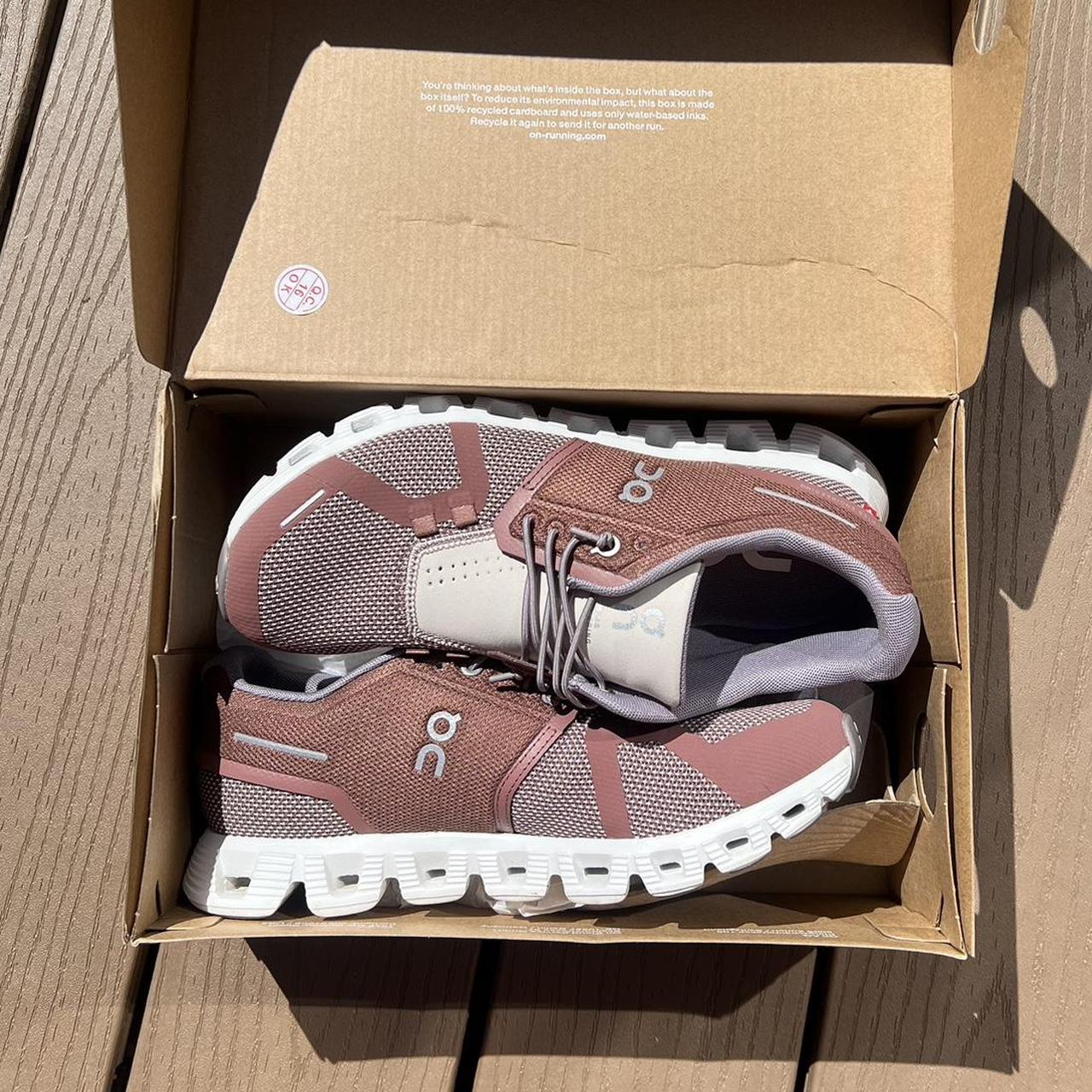 On Cloud 5 Combo sneaker in color Rust / Ice Size... | Depop