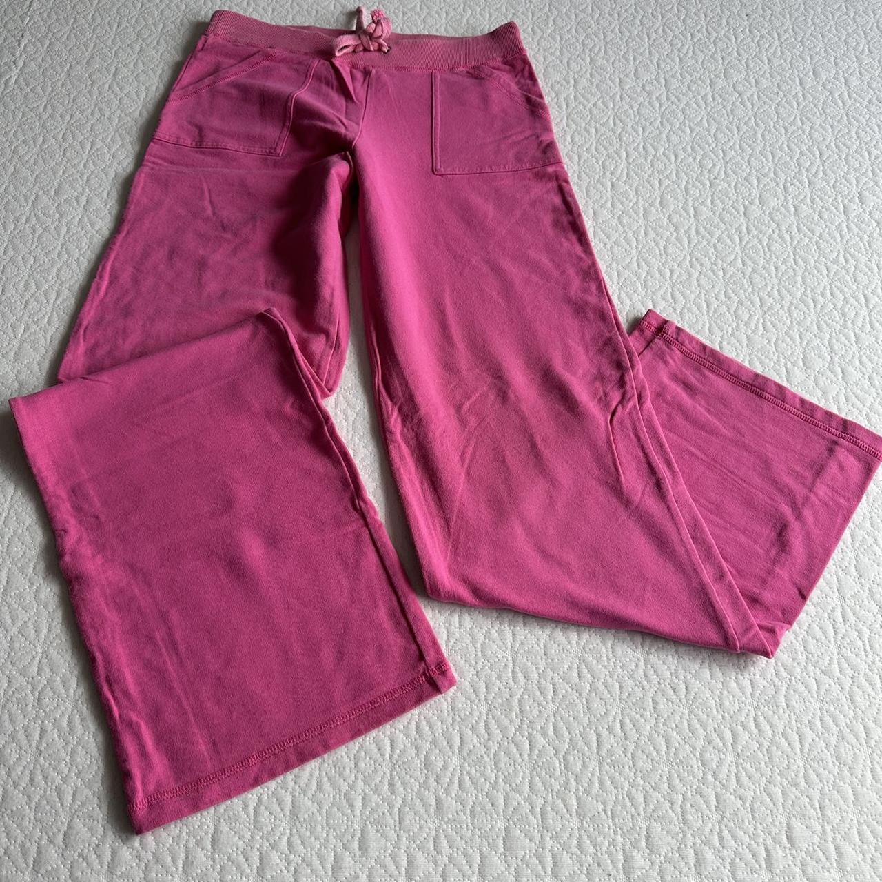 Y2k low rise pink leg cargo pants Early 2000s low... - Depop