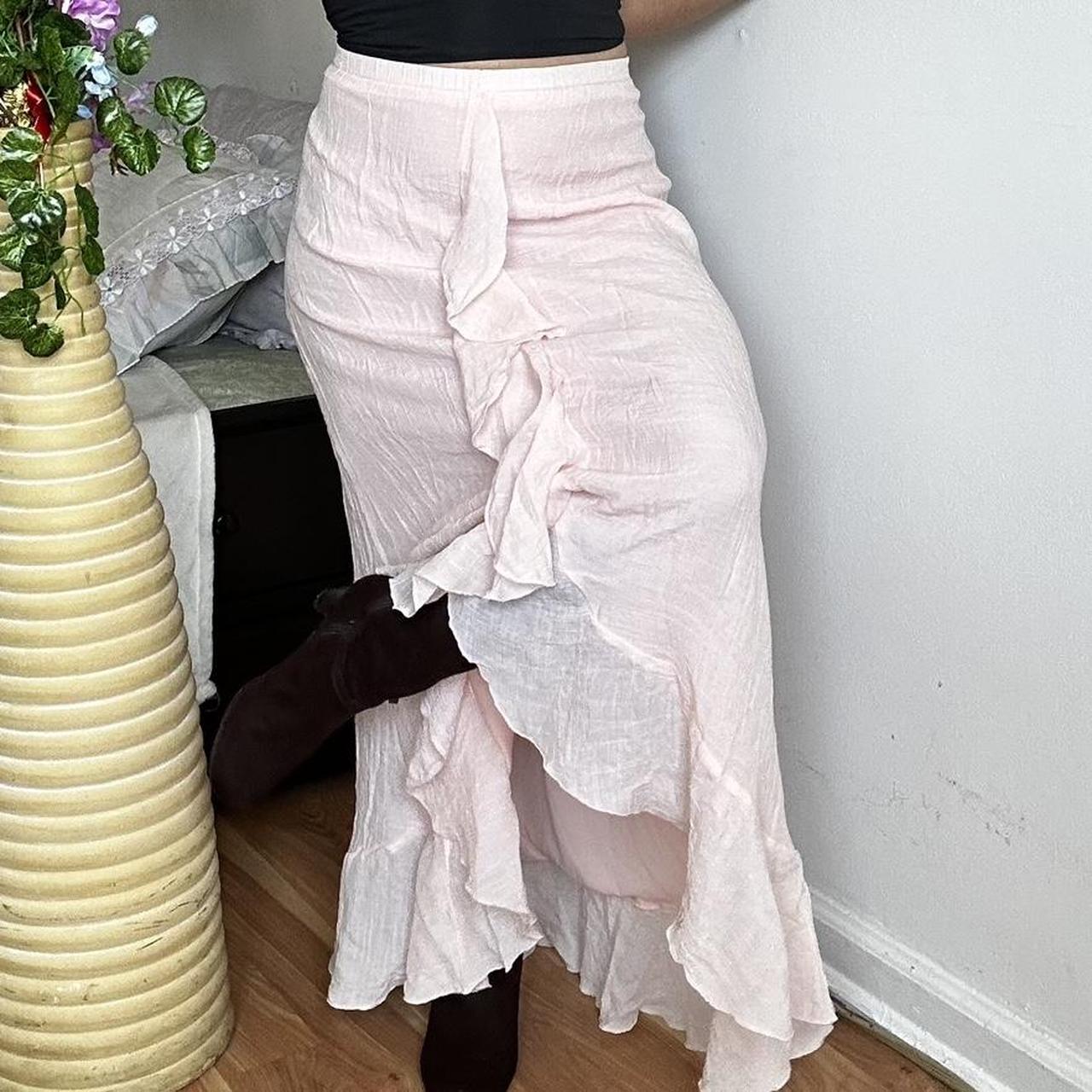 Y2k maxi skirt Early 2000s ruffled maxi skirt... - Depop