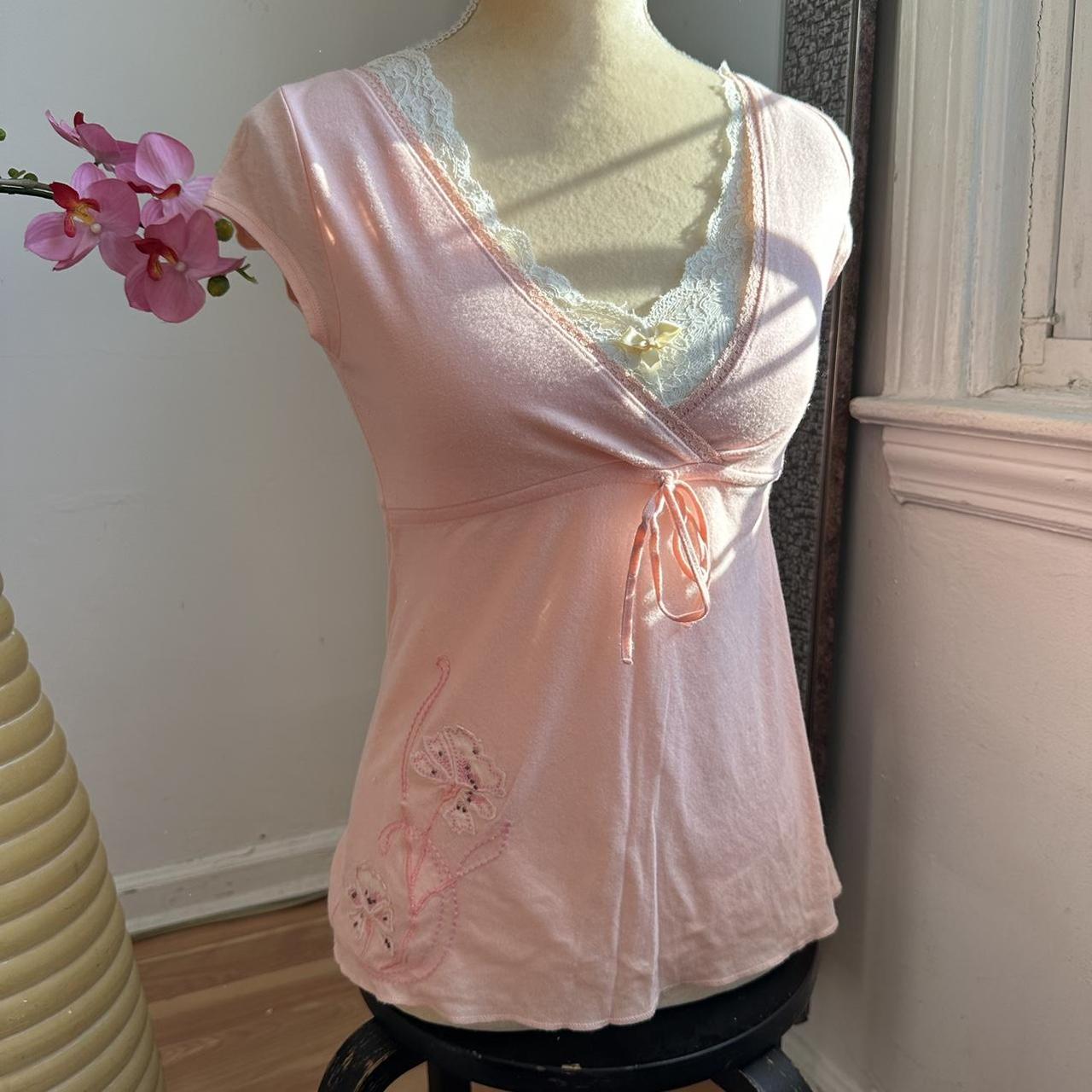 Y2k babydoll tank top Early 2000S A&F babydoll tank... - Depop