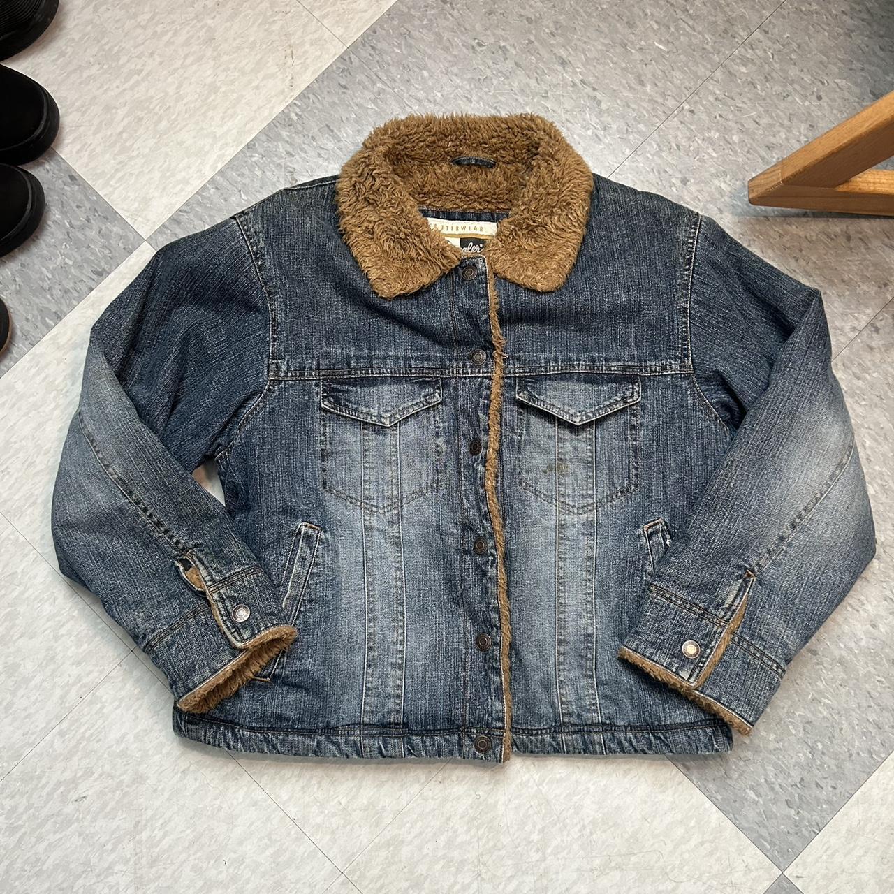 Wrangler Fur Lined Cropped Denim Jacket - size XL,... - Depop