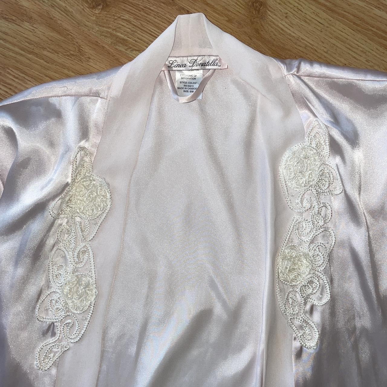 Linea Donatella Women's Pink and White Robe | Depop