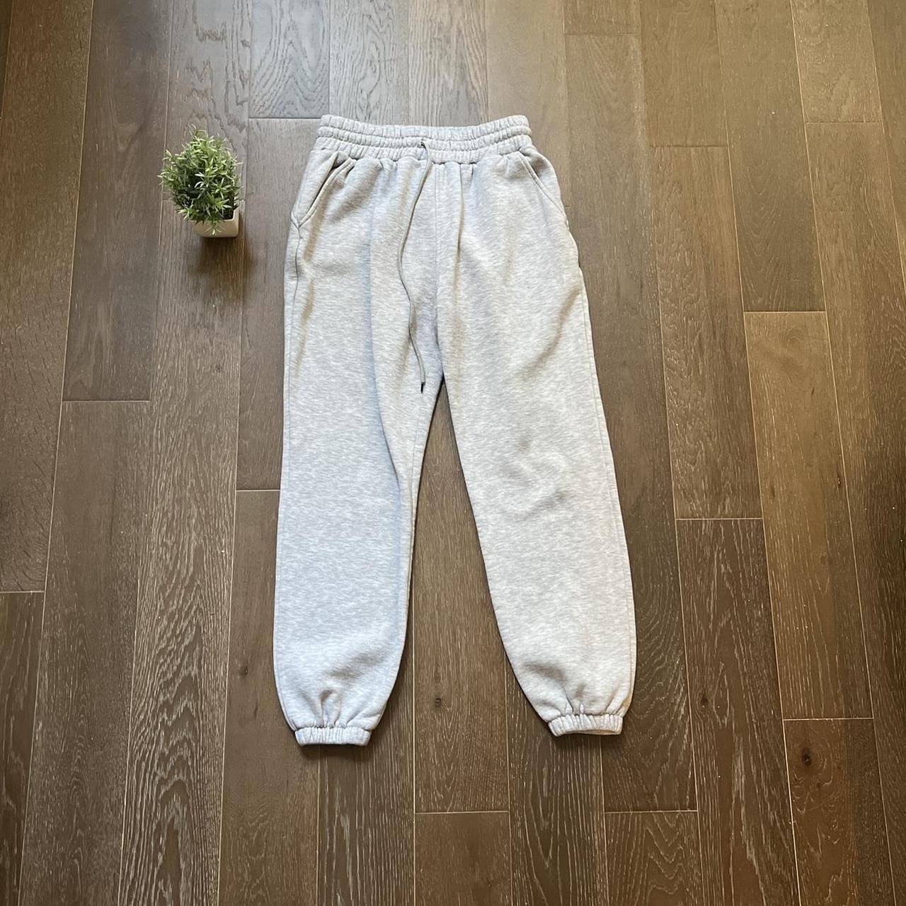 basic grey sweatpants with elastic bottom / fit like... - Depop