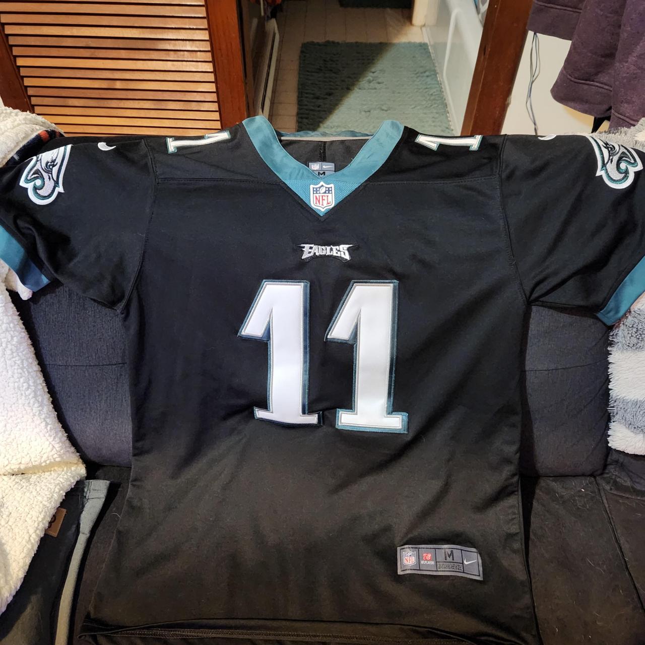 Men's Medium Nike Eagles jersey. Carson Wentz #11... | Depop
