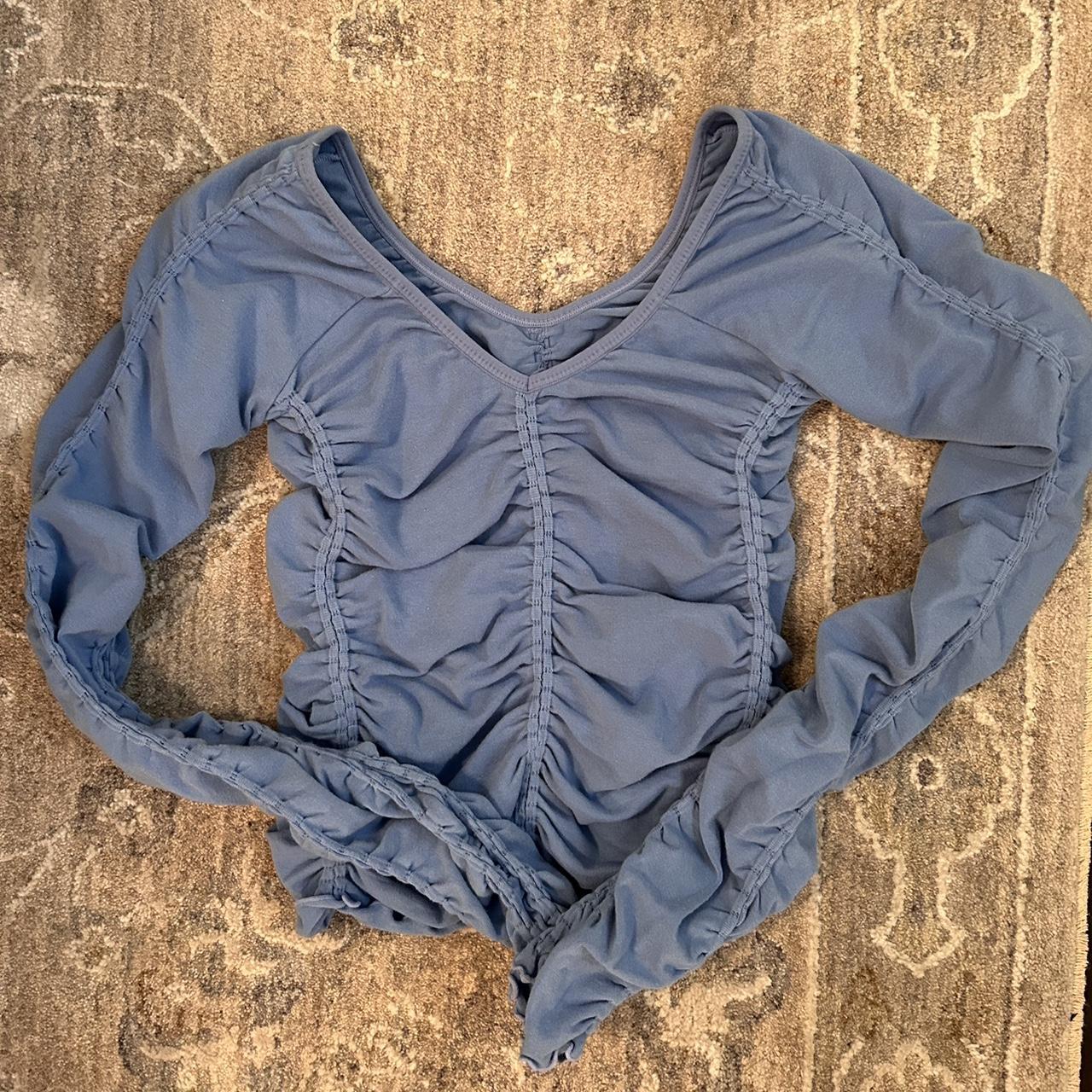 Fabletics super stretchy scrunch exercise top. So... - Depop