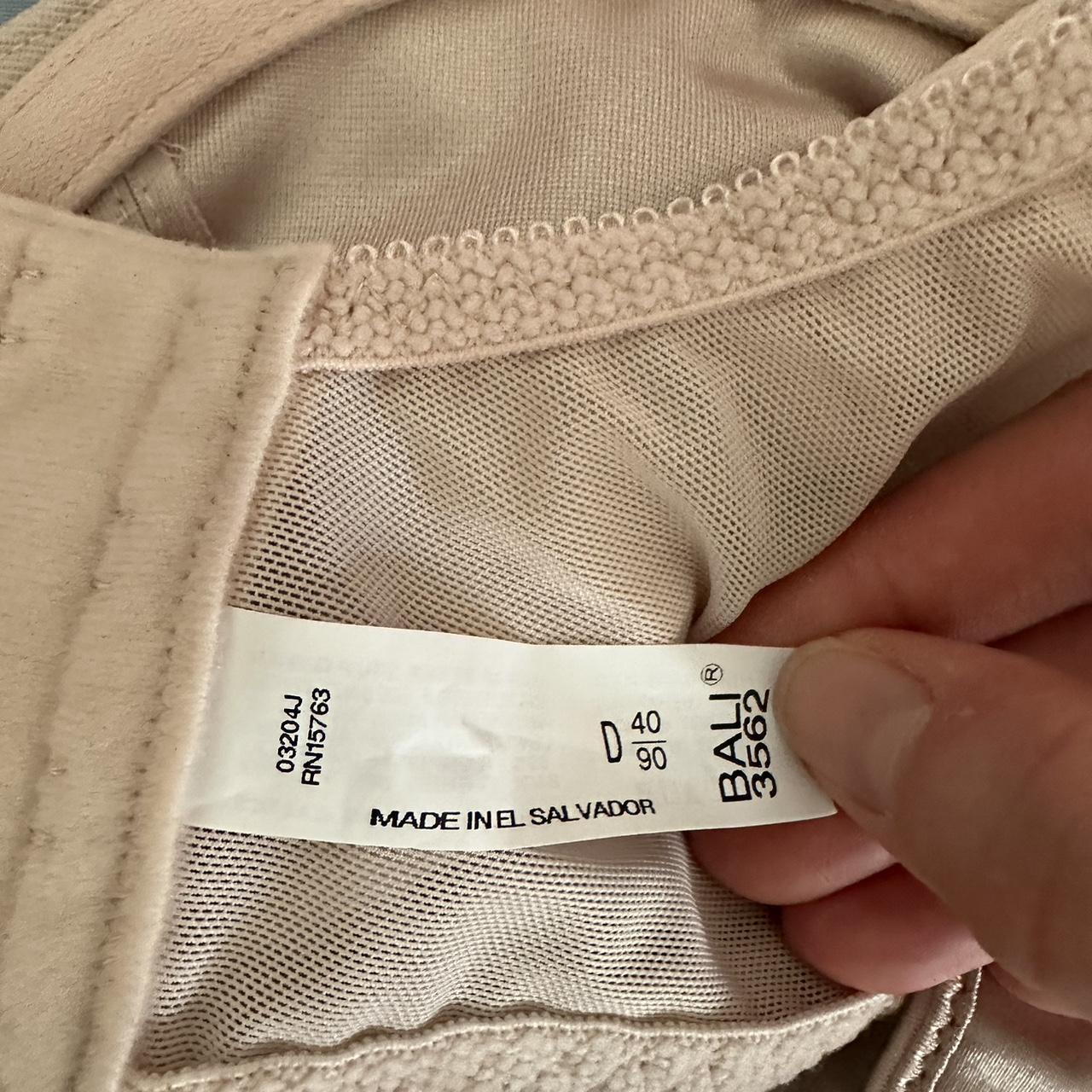 Bali Women's Tan and Cream Bra | Depop