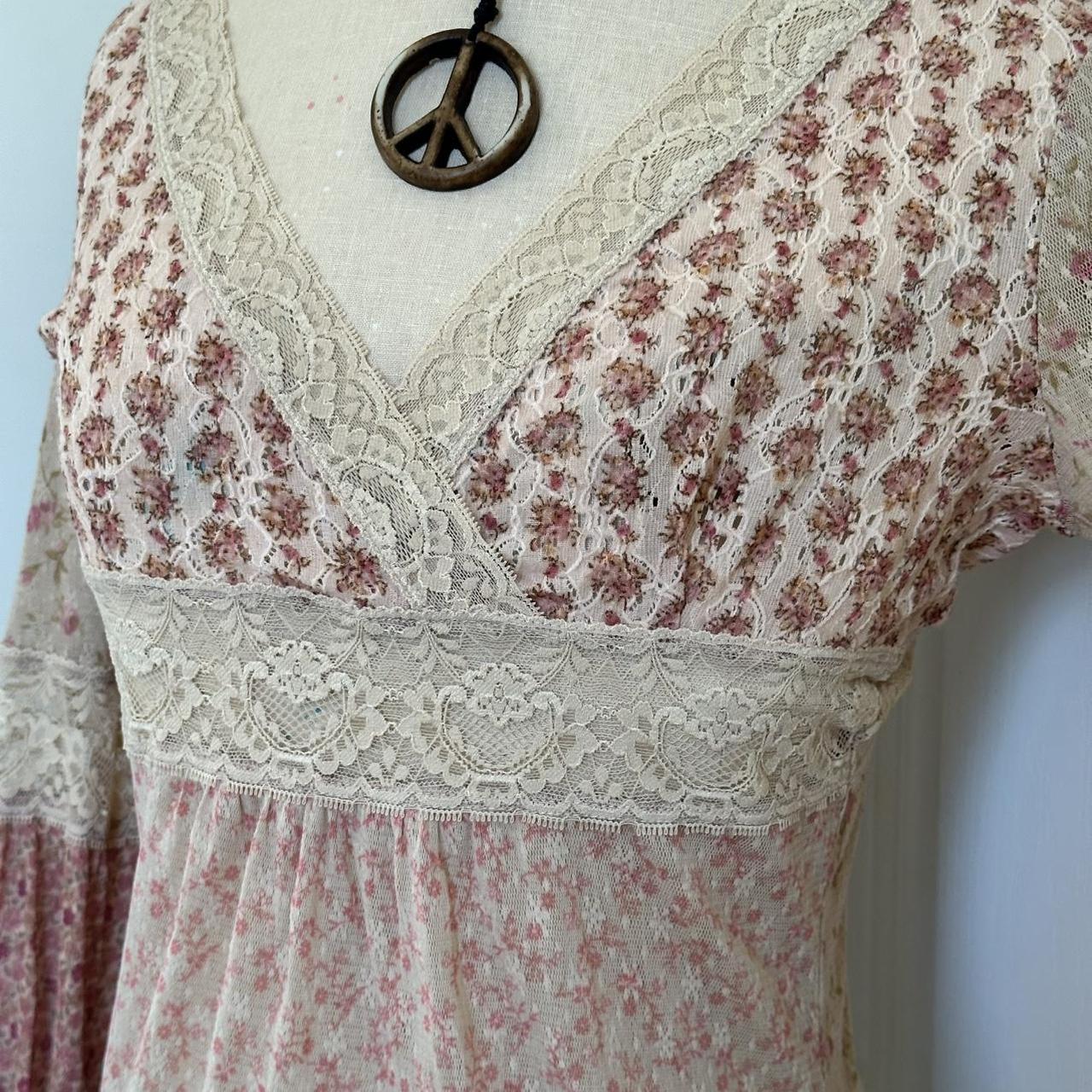 🎀 RARE EXPRESS BOHO LONG SLEEVE 🎀 Size M 🧸 Message... | Depop