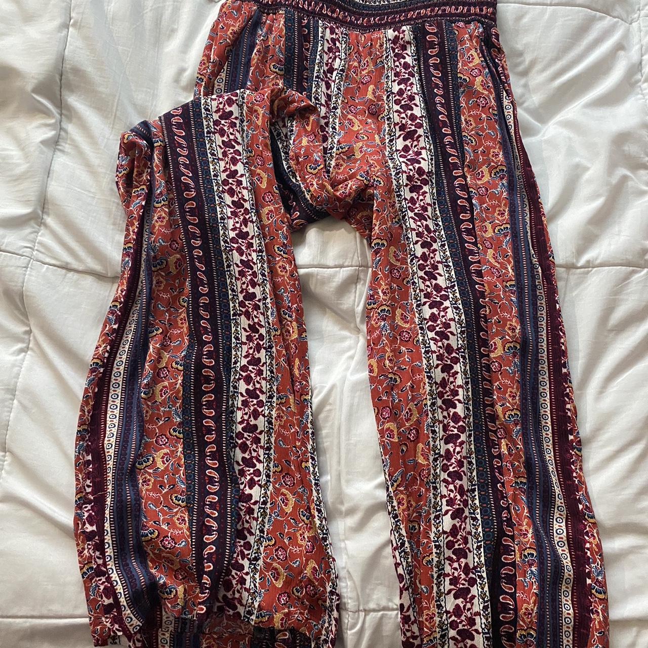 flowy hippie pants floral looking pattern has... - Depop