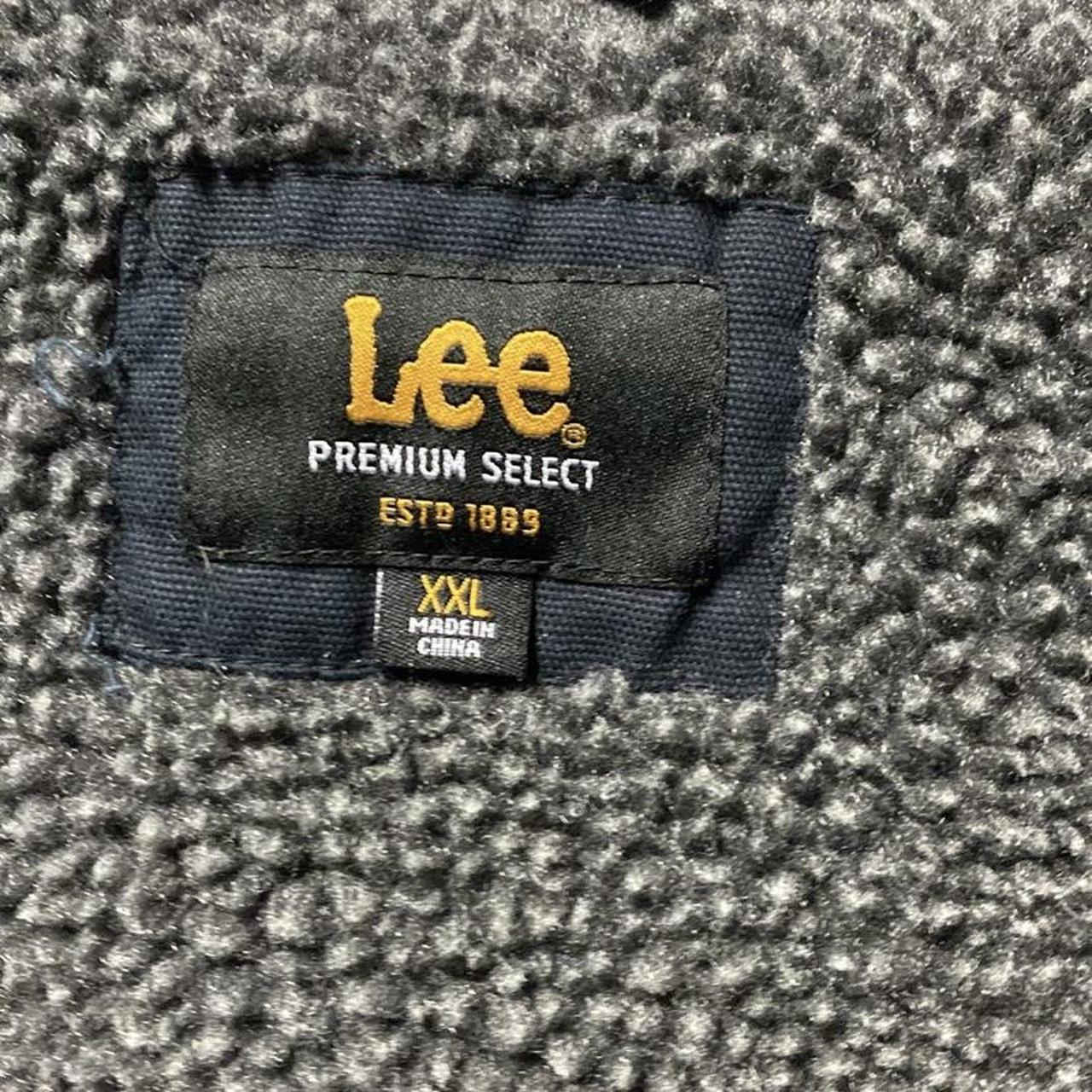Lee Vest - Depop