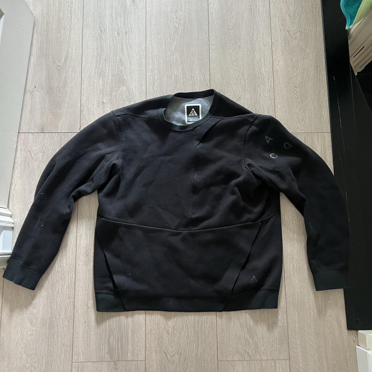 Nike ACG Slim Tech Size M Sweatshirt True to... - Depop