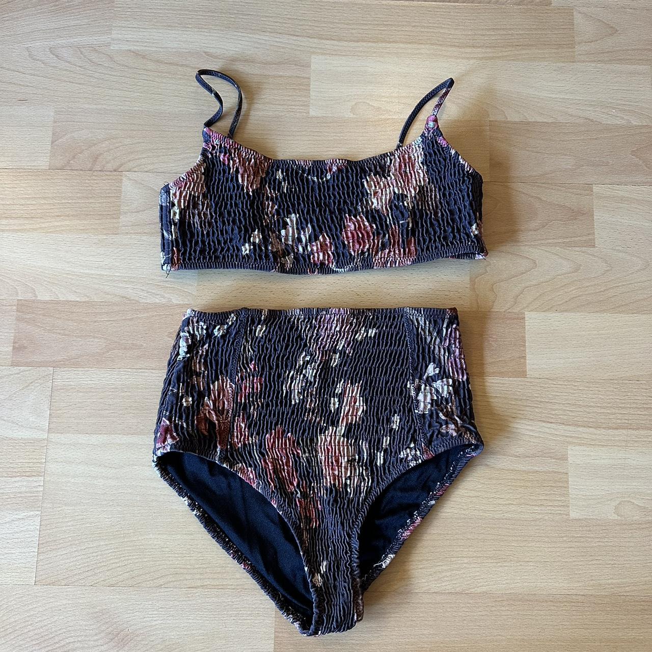 Triangl Women's Bikinis-and-tankini-sets | Depop
