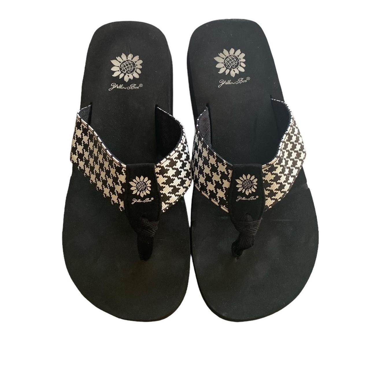 Yellow Box Women's Black and White Flipflops | Depop