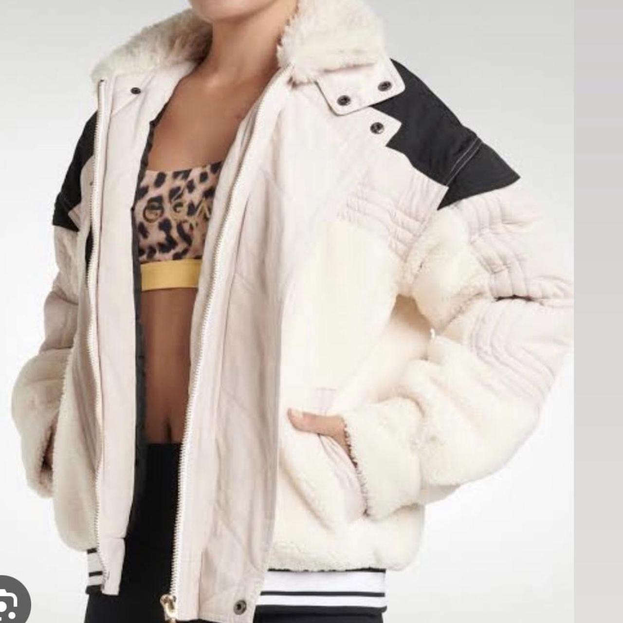 Jaggad Sherpa jacket NEW WITH TAGS $75 - Depop