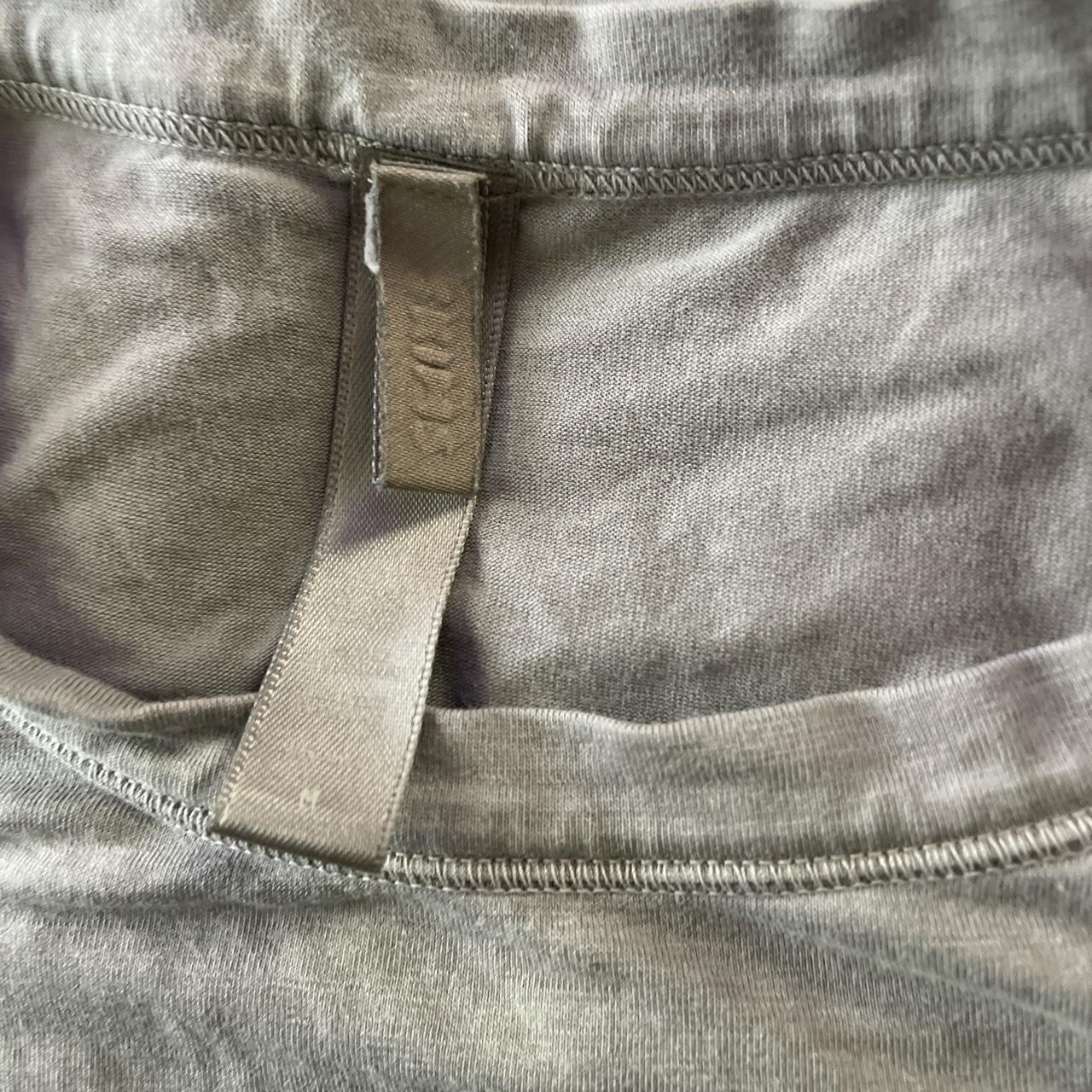 skims outdoor basic top in dessert. worn a few times... - Depop