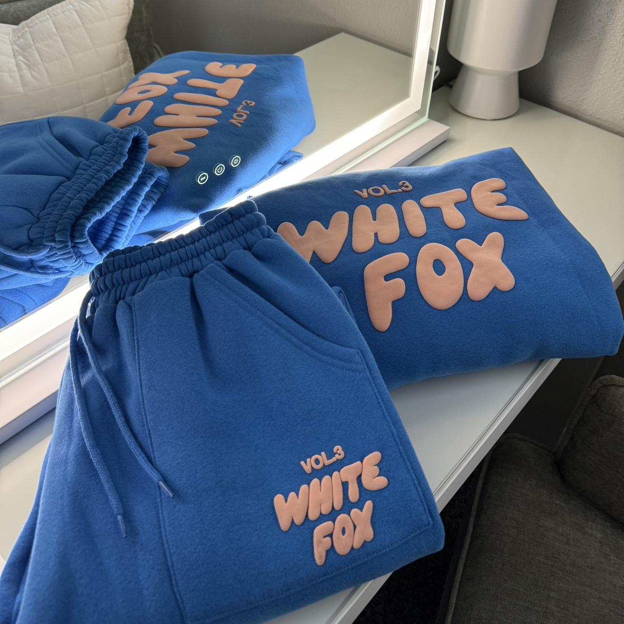 white fox lounge set 🫐 • hoodie s/m • sweatpants... - Depop