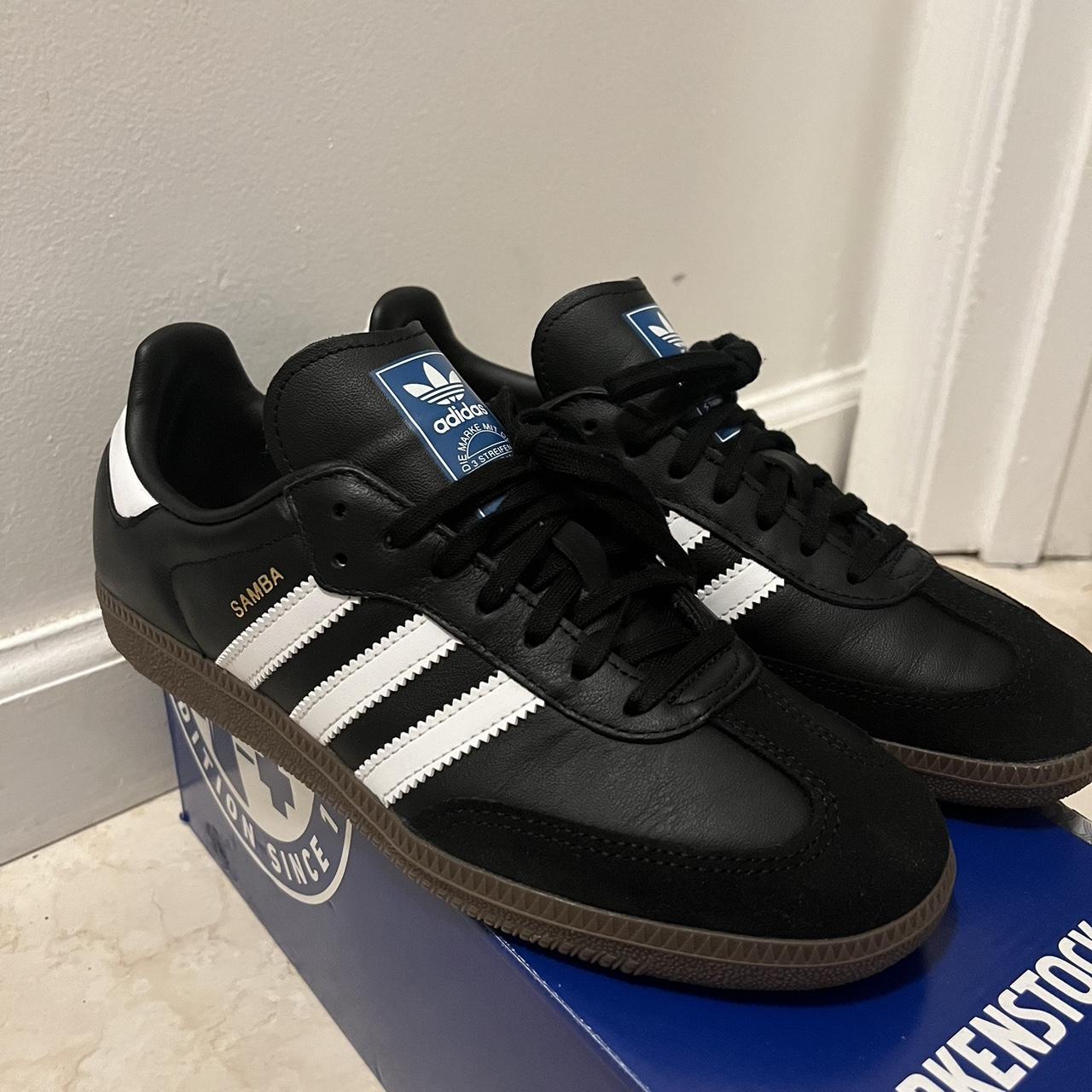 black sambas size 6, worn twice! still lots of life... - Depop