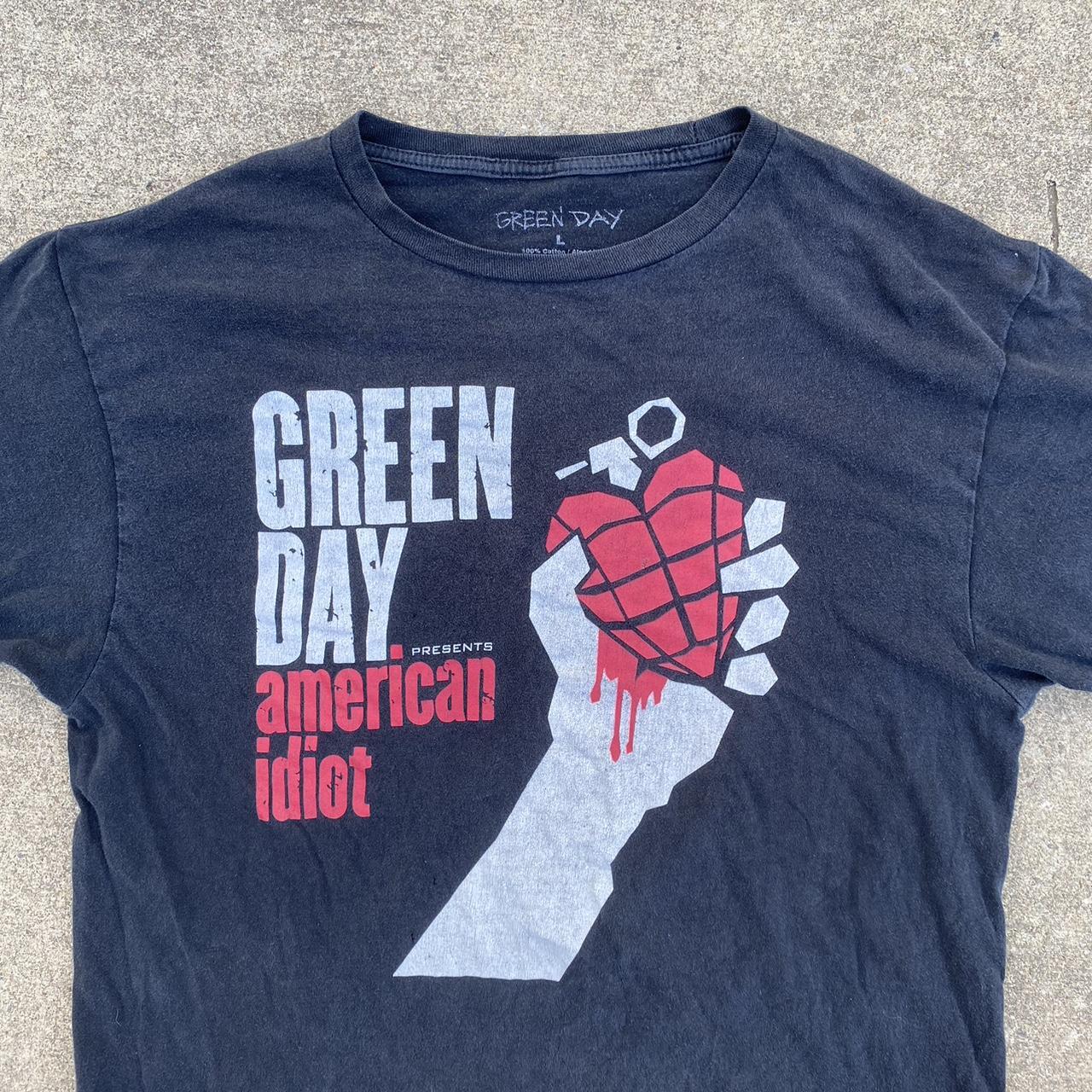 green day american idiot shirt size large will... - Depop